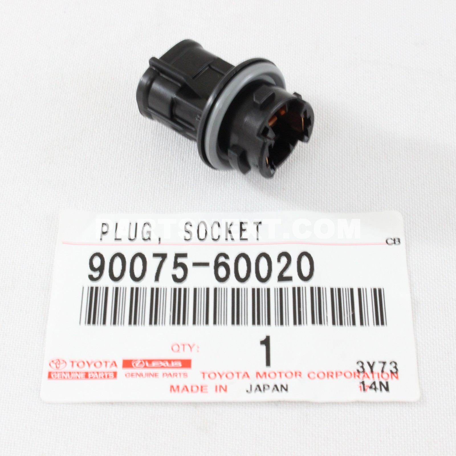Toyota :: 90075-60020 SOCKET PLUG, REAR SIDE MARKER LAMP