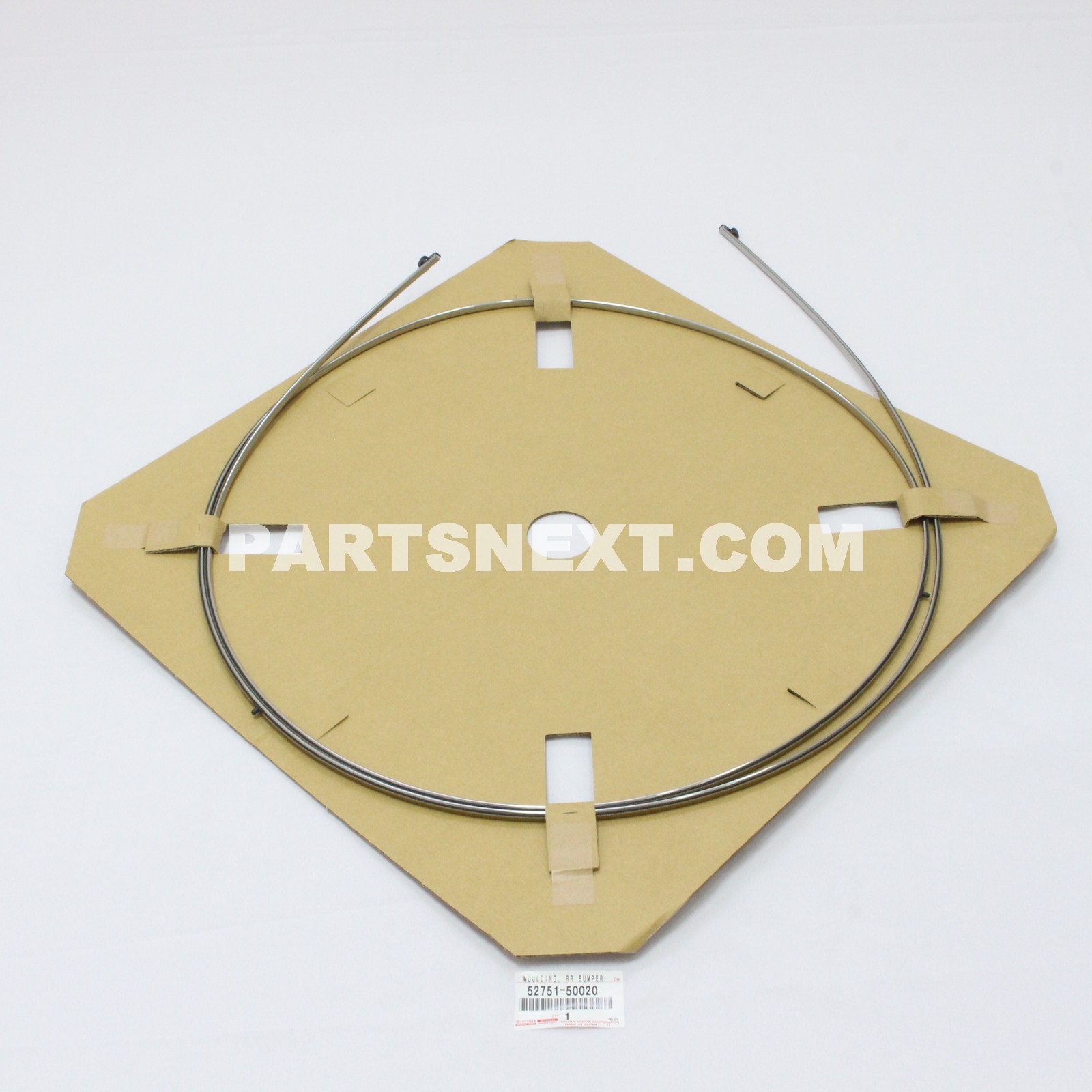 Toyota :: 52751-50020 MOULDING, REAR BUMPER