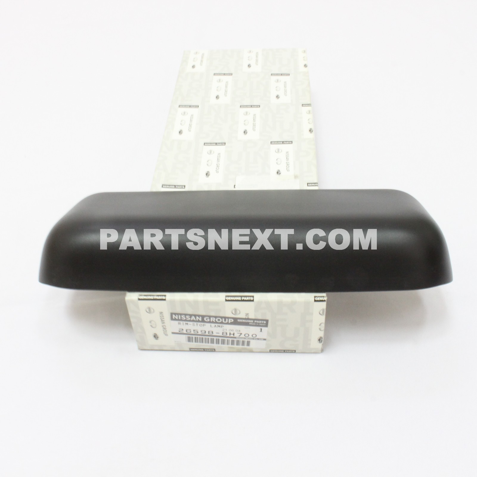 Nissan :: 26598-8H700 RIM-HIGH MOUNTING STOP LAMP