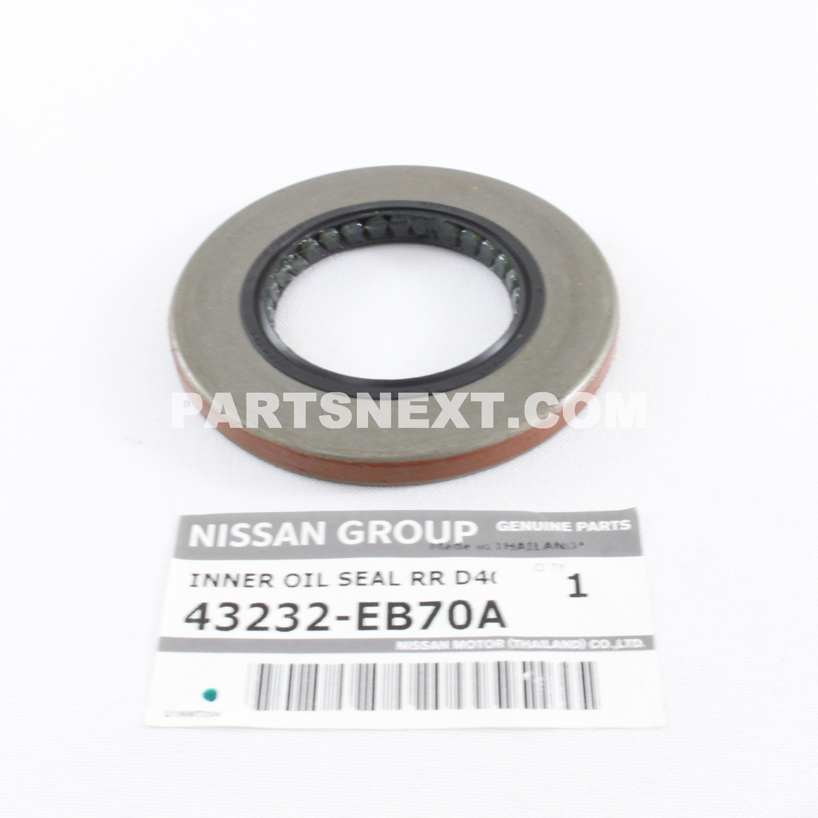Nissan :: 43232-EB70A SEAL-GREASE,REAR HUB