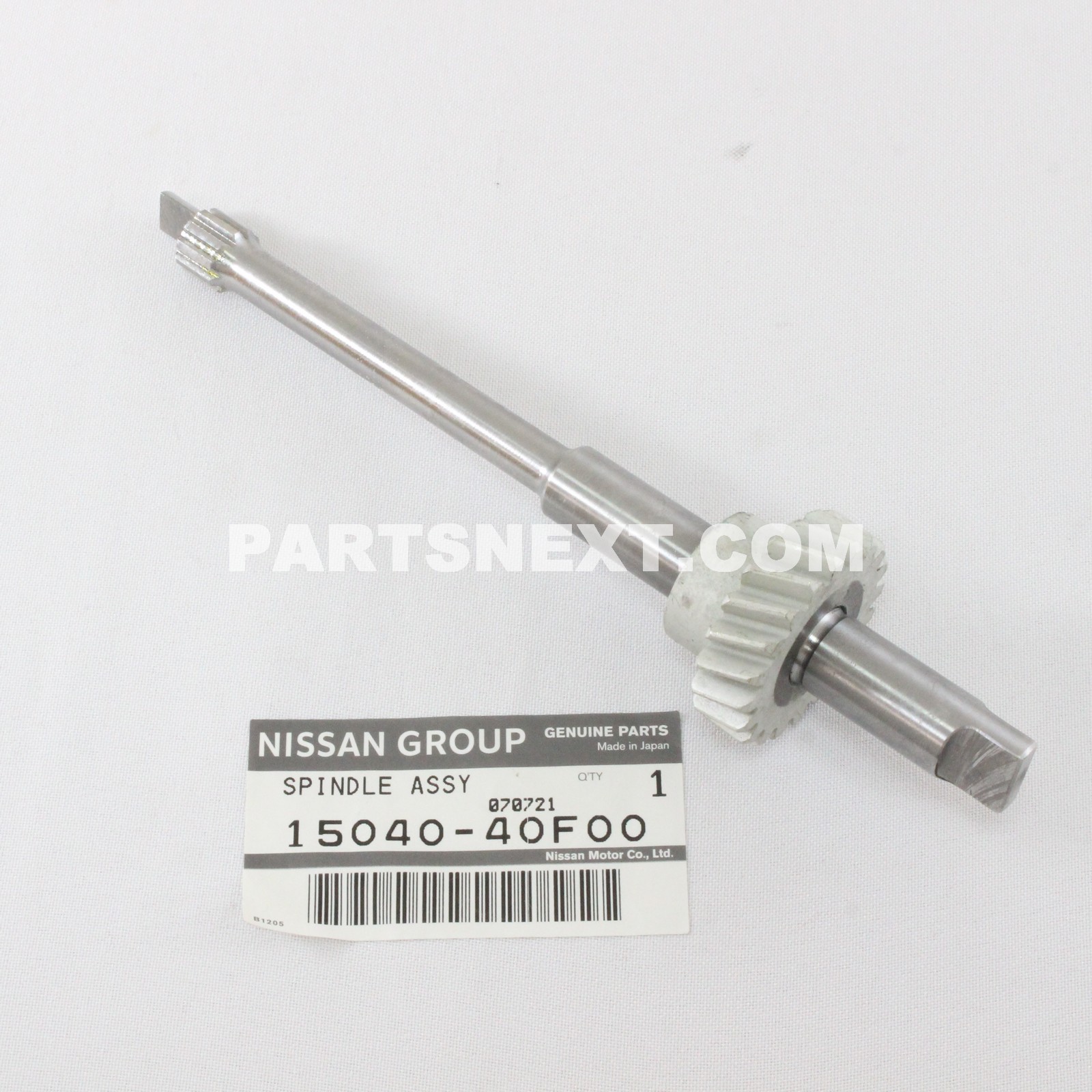 Nissan :: 15040-40F00 SPINDLE ASSY-OIL PUMP DRIVE
