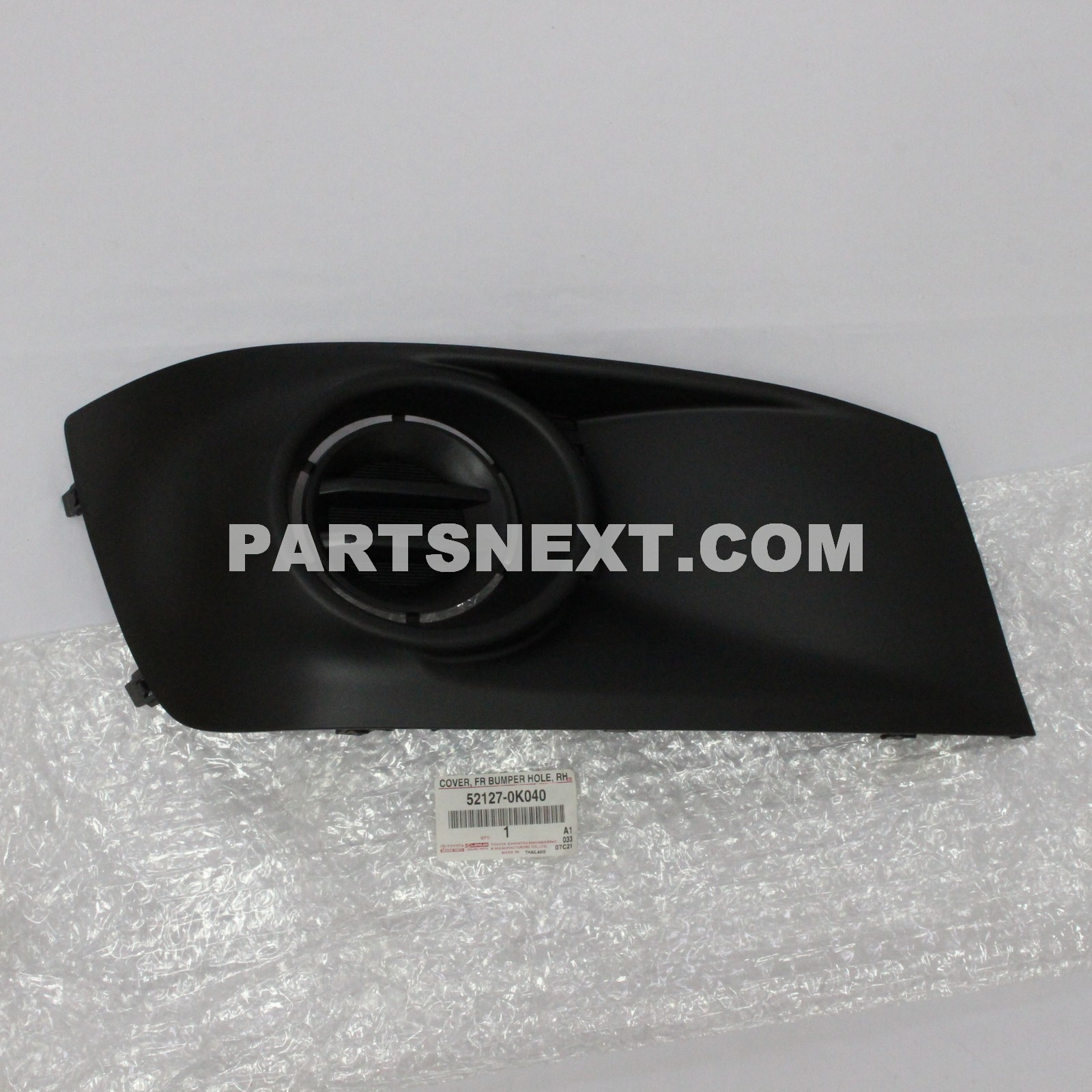 Toyota :: 52127-0K040 COVER, FOG LAMP, RH