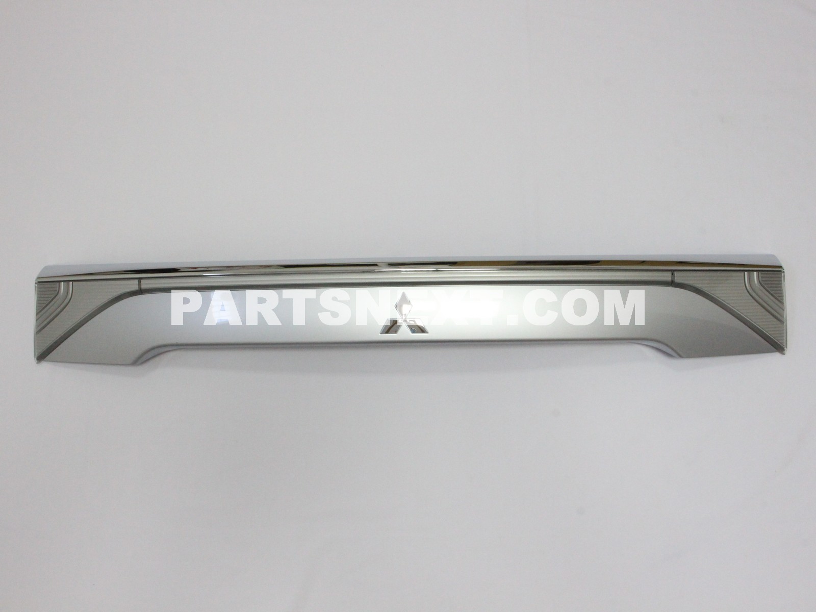 Mitsubishi :: 5817A292HA GARNISH,TAILGATE