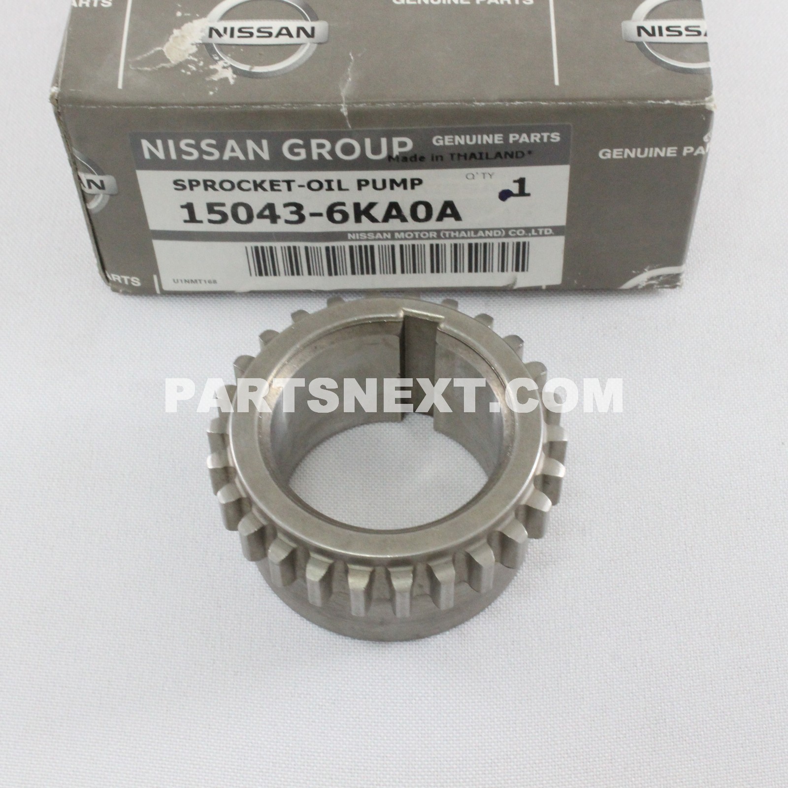 Nissan :: 15043-6KA0A SPROCKET-OIL PUMP