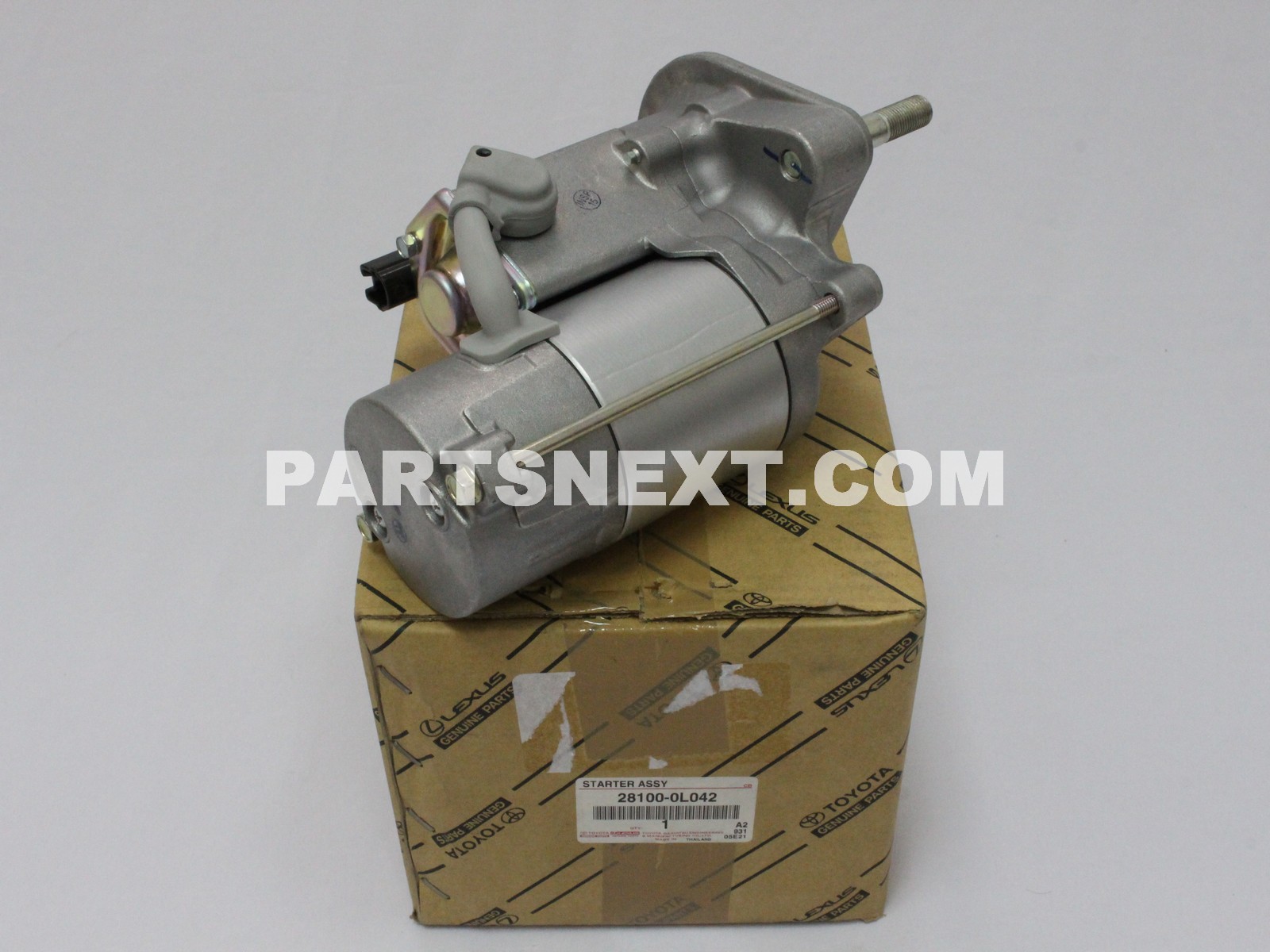 Toyota :: 28100-0L042 STARTER ASSY