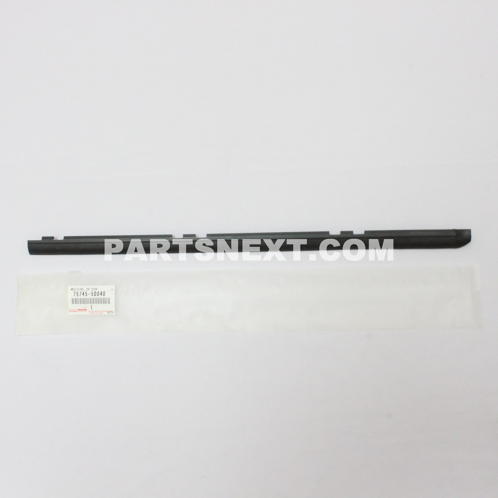 Toyota :: 75745-50040 MOULDING, REAR DOOR OUTSIDE, LOWER RH