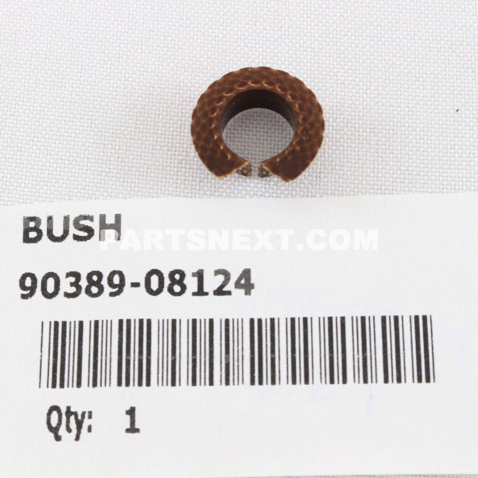 Toyota :: 90389-08124 BUSH(FOR TILT STEERING SUPPORT BOLT)