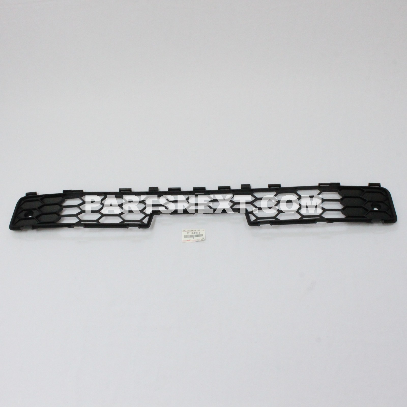 Toyota :: 53112-0K010 GRILLE, RADIATOR, LOWER NO.1