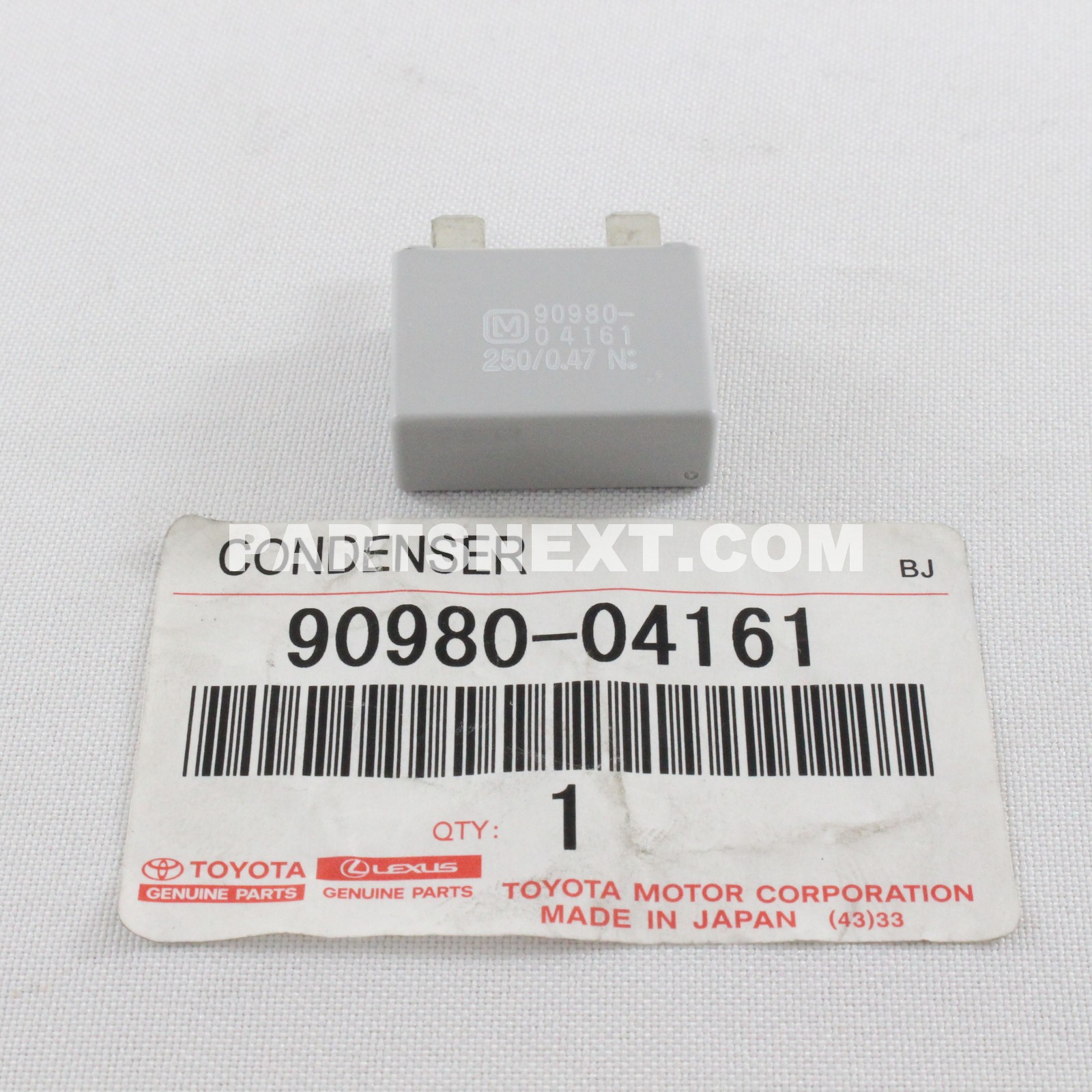 Toyota :: 90980-04161 CONDENSER