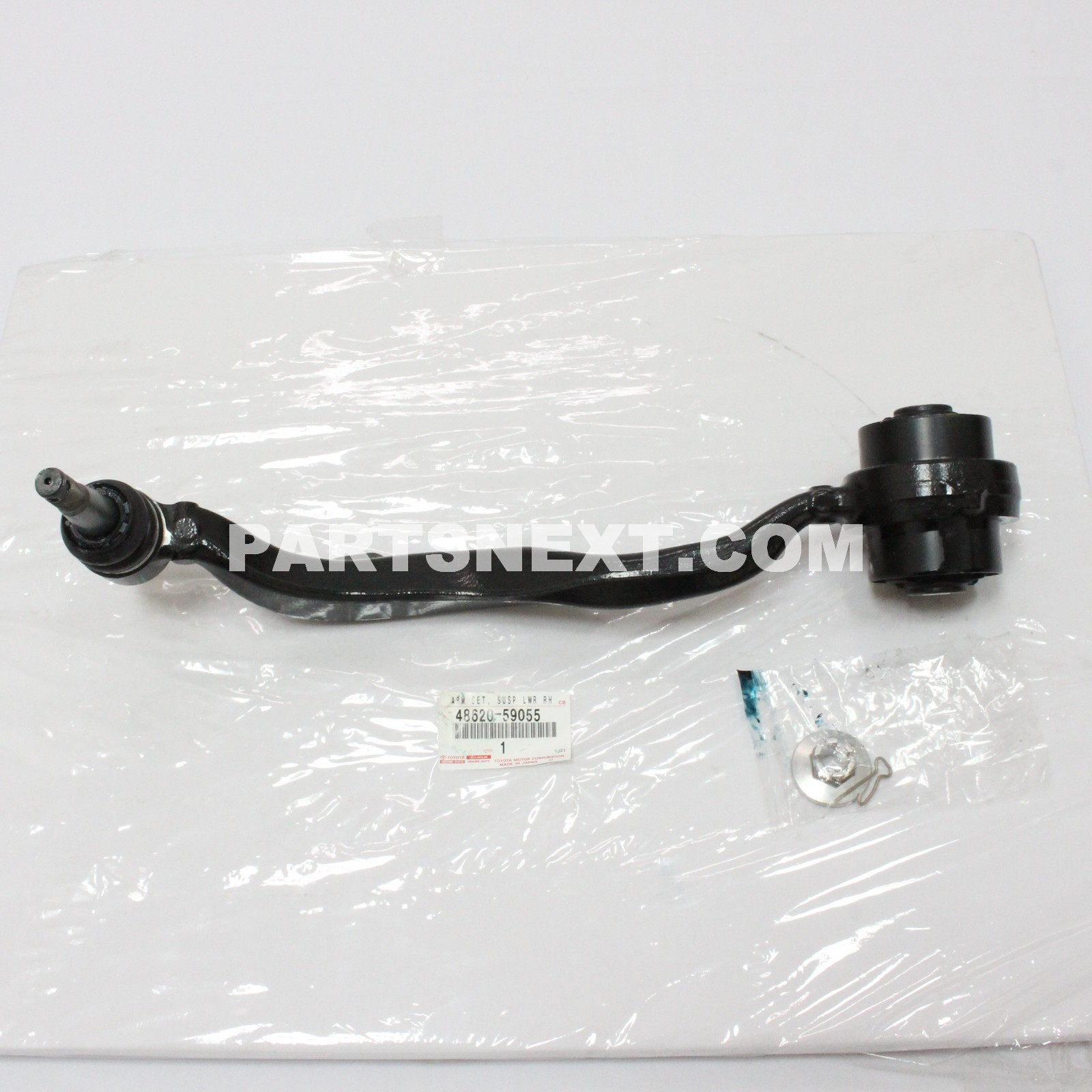 Toyota :: 48620-59055 ARM ASSY, FRONT SUSPENSION, LOWER RH