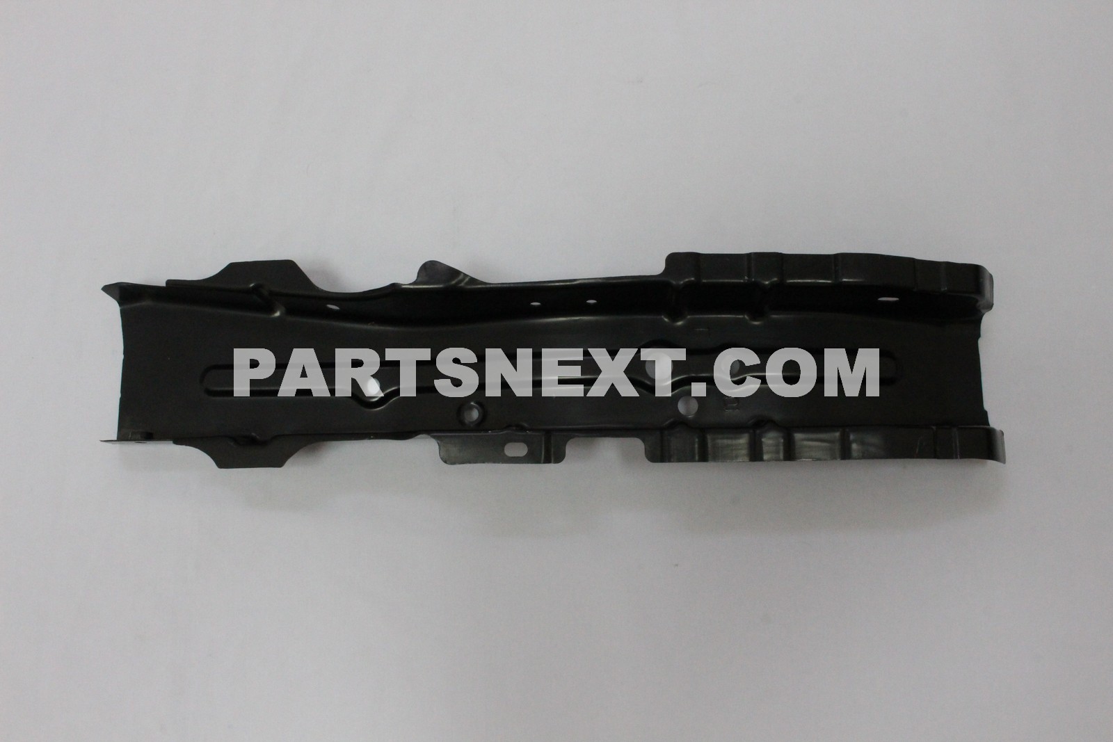 Toyota :: 57168-48060 GUSSET, FRONT CROSSMEMBER SIDE, LH