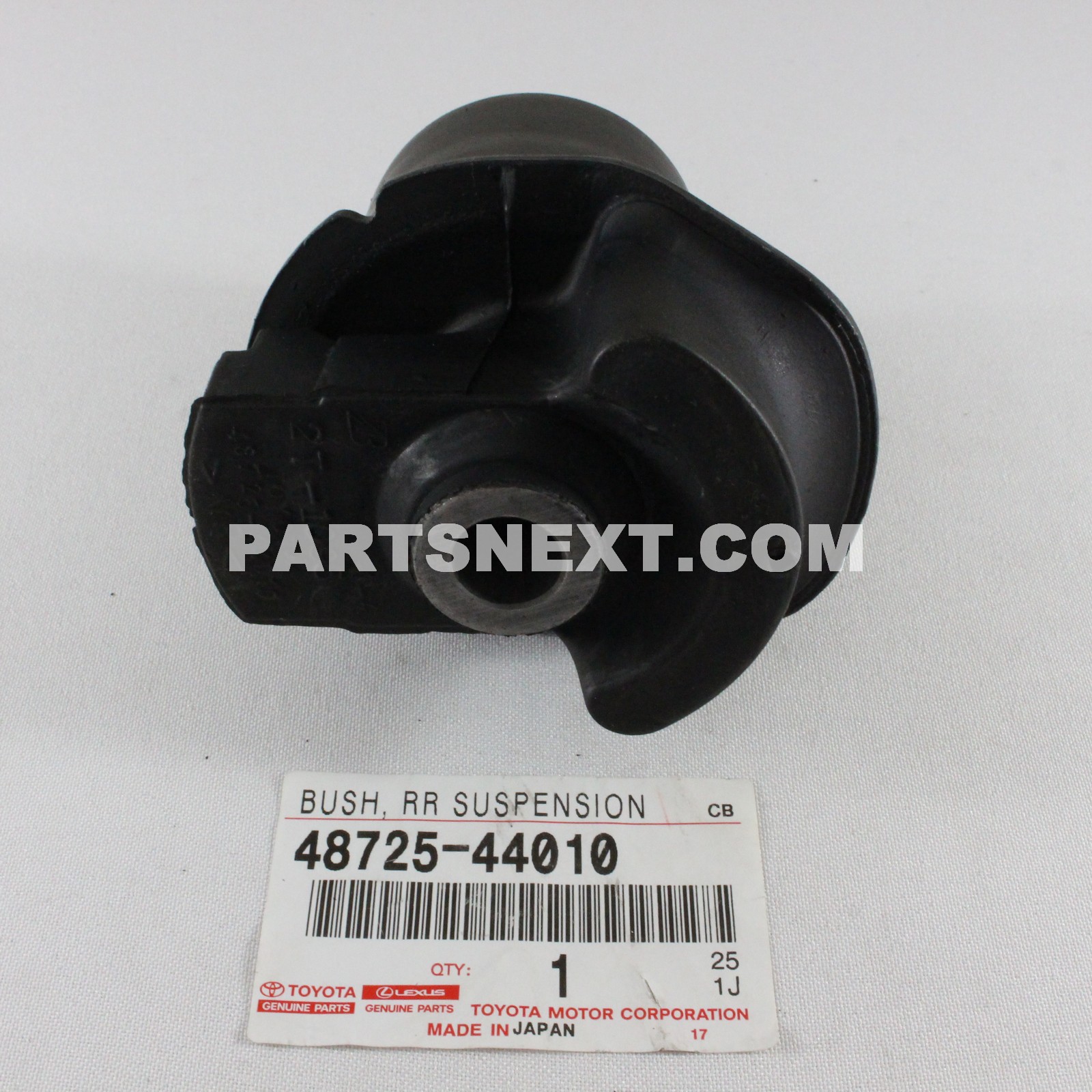 Toyota :: 48725-44010 BUSH, REAR AXLE CARRIER, RH/LH