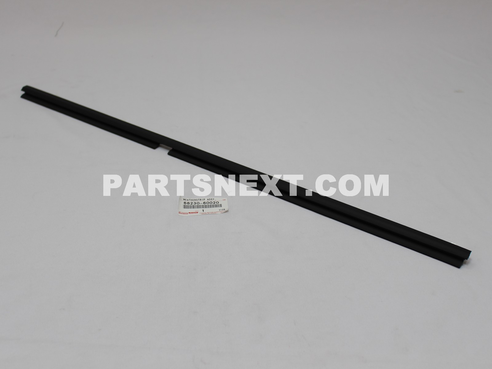 Toyota :: 68230-60020 WEATHERSTRIP ASSY, REAR DOOR GLASS, OUTER LH