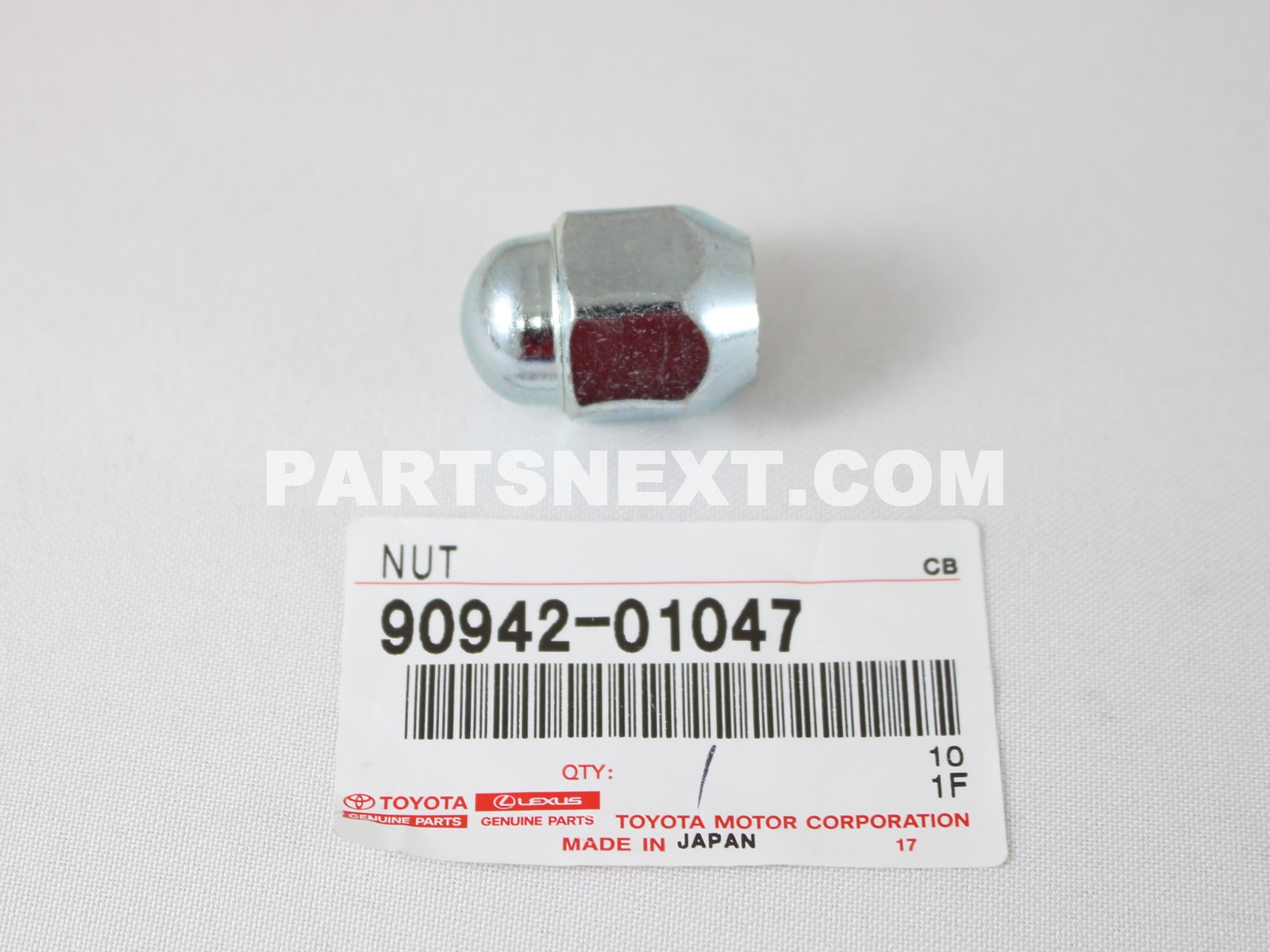 Toyota :: 90942-01047 NUT, HUB (FOR AXLE)