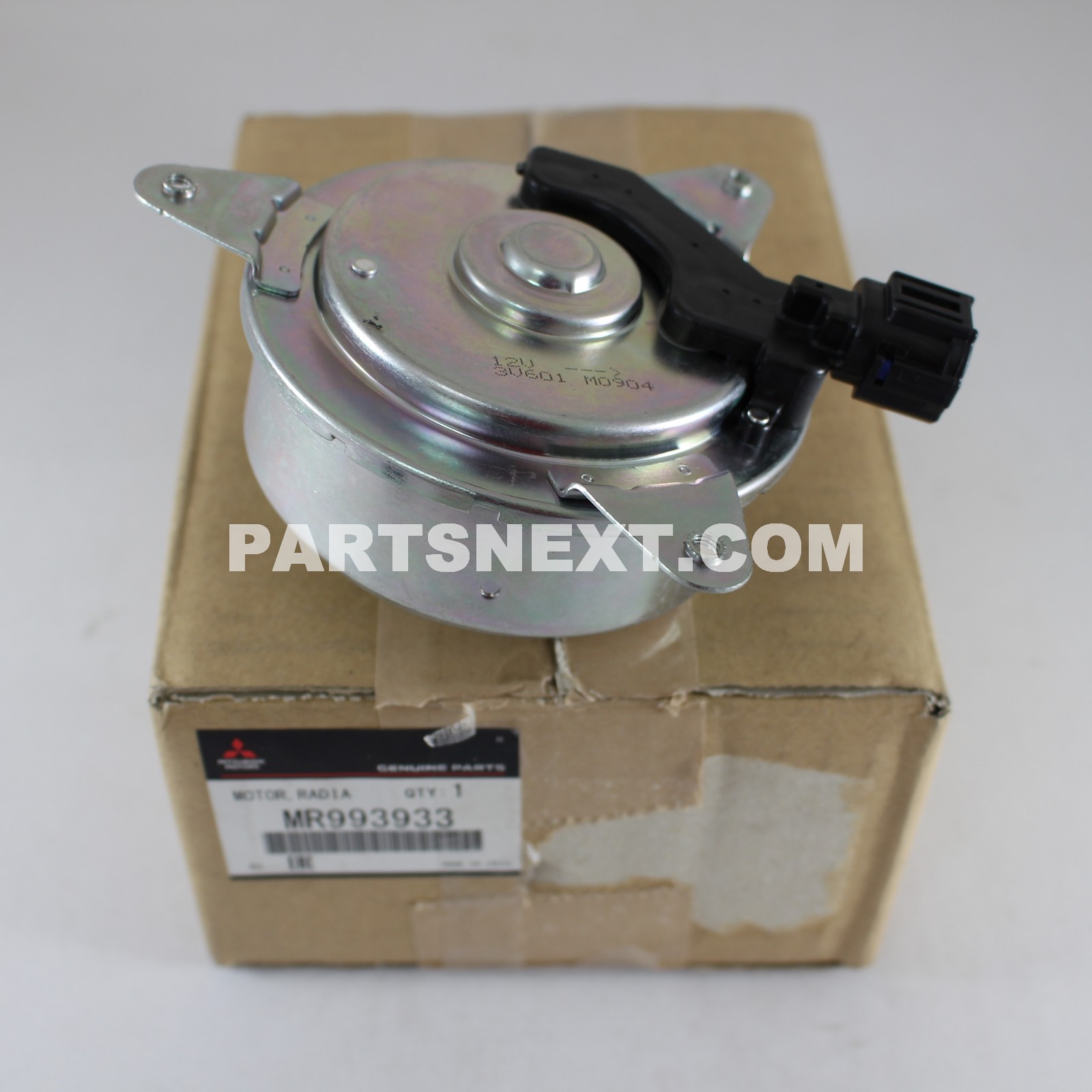 Mitsubishi :: MR993933 MOTOR,RADIATOR COOLING FAN