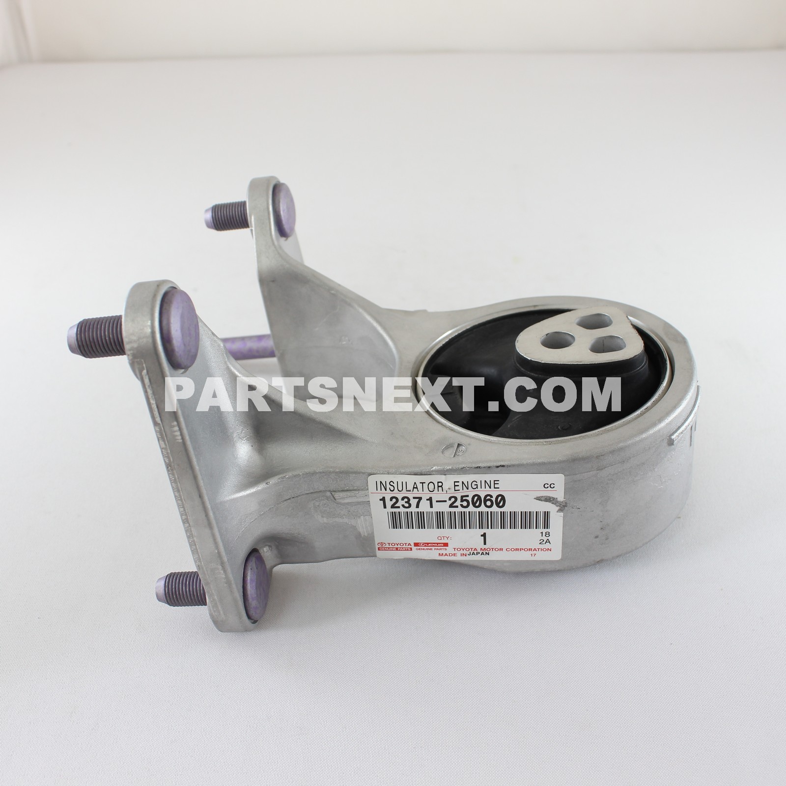 Toyota :: 12371-25060 INSULATOR ENGINE