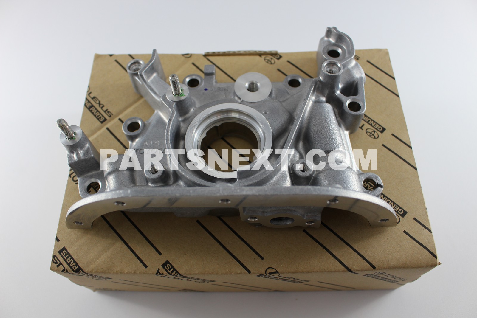 Toyota :: 15100-19045 PUMP ASSY, OIL