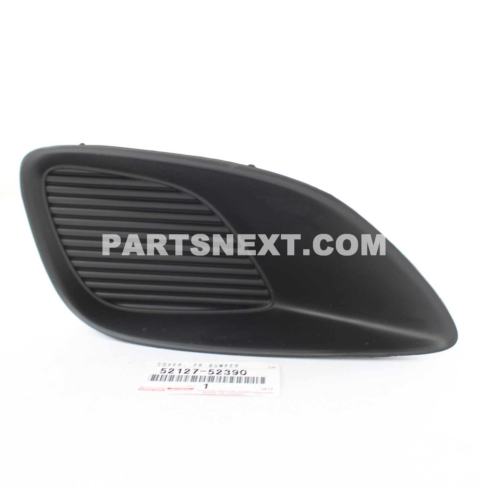 Toyota :: 52127-52390 COVER, FRONT BUMPER HOLE, RH