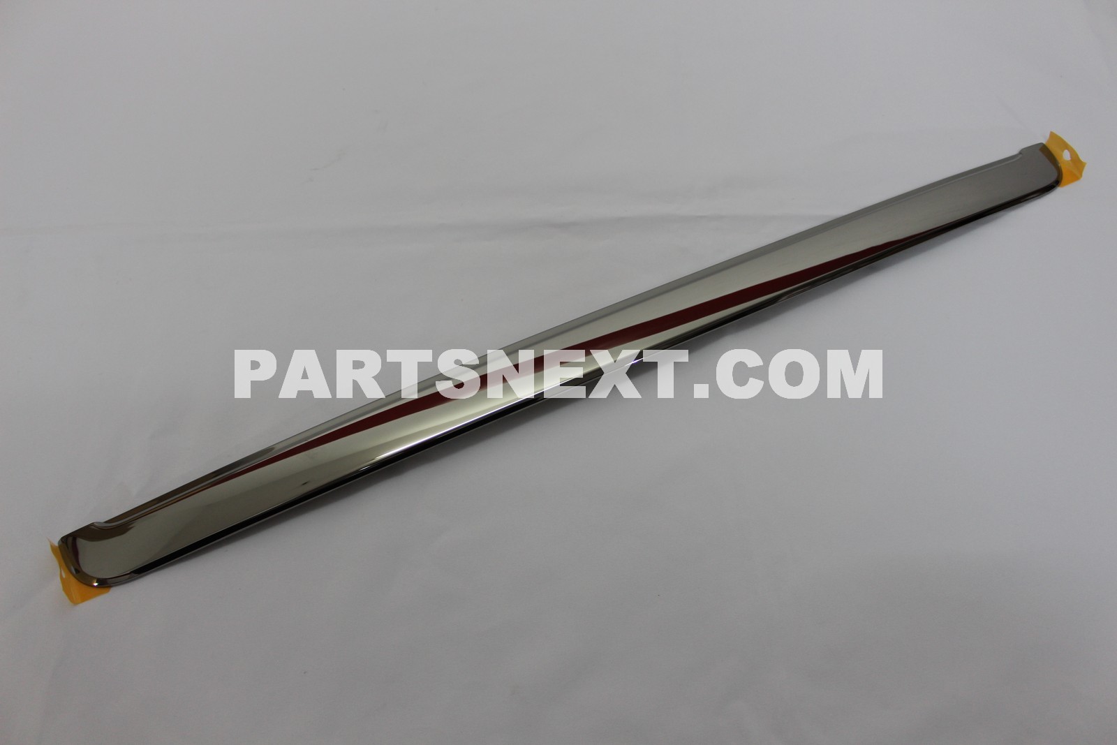 Toyota :: 76812-60010 GARNISH, BACK DOOR, OUTSIDE