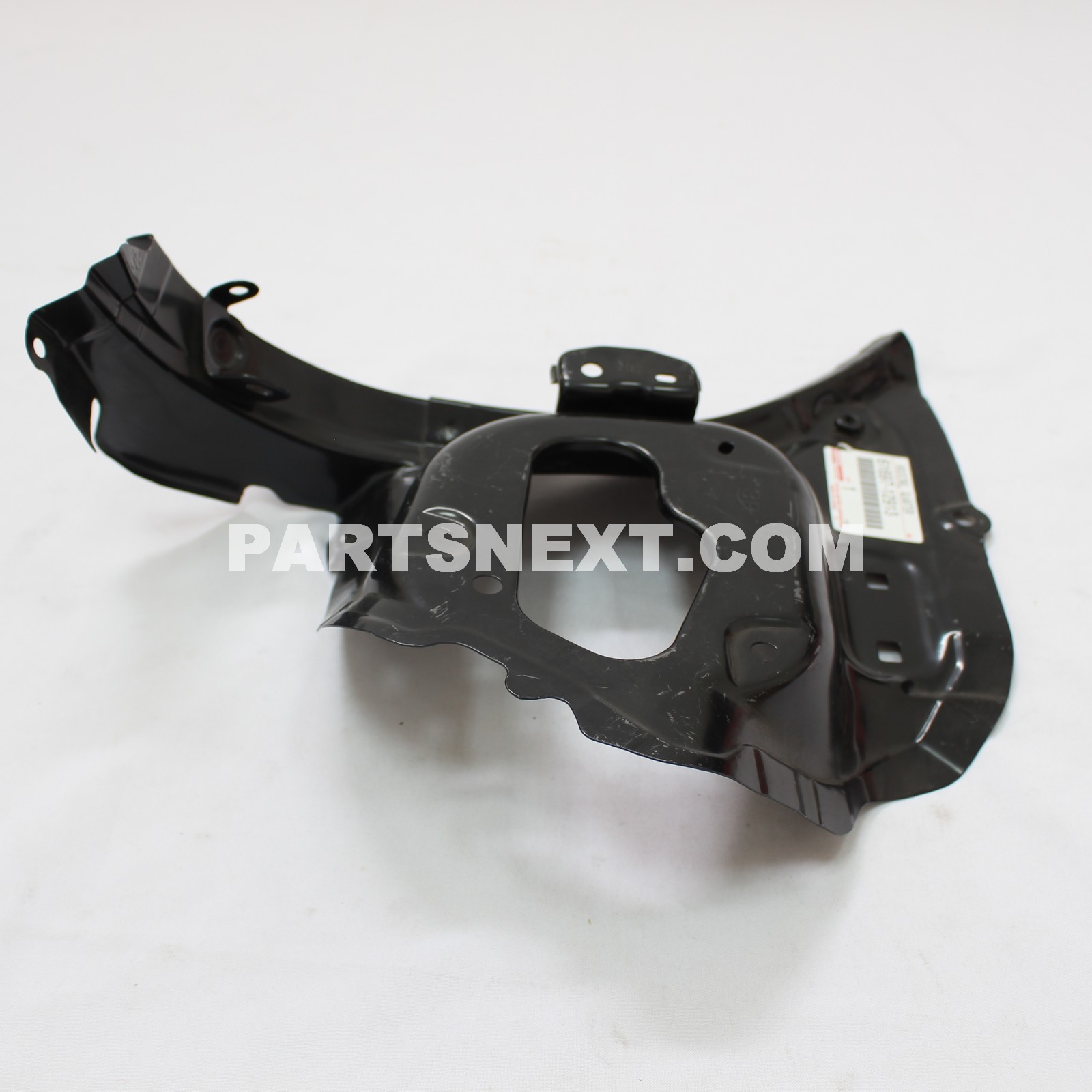 Toyota :: 61697-12913 HOUSING, QUARTER PANEL END, RH