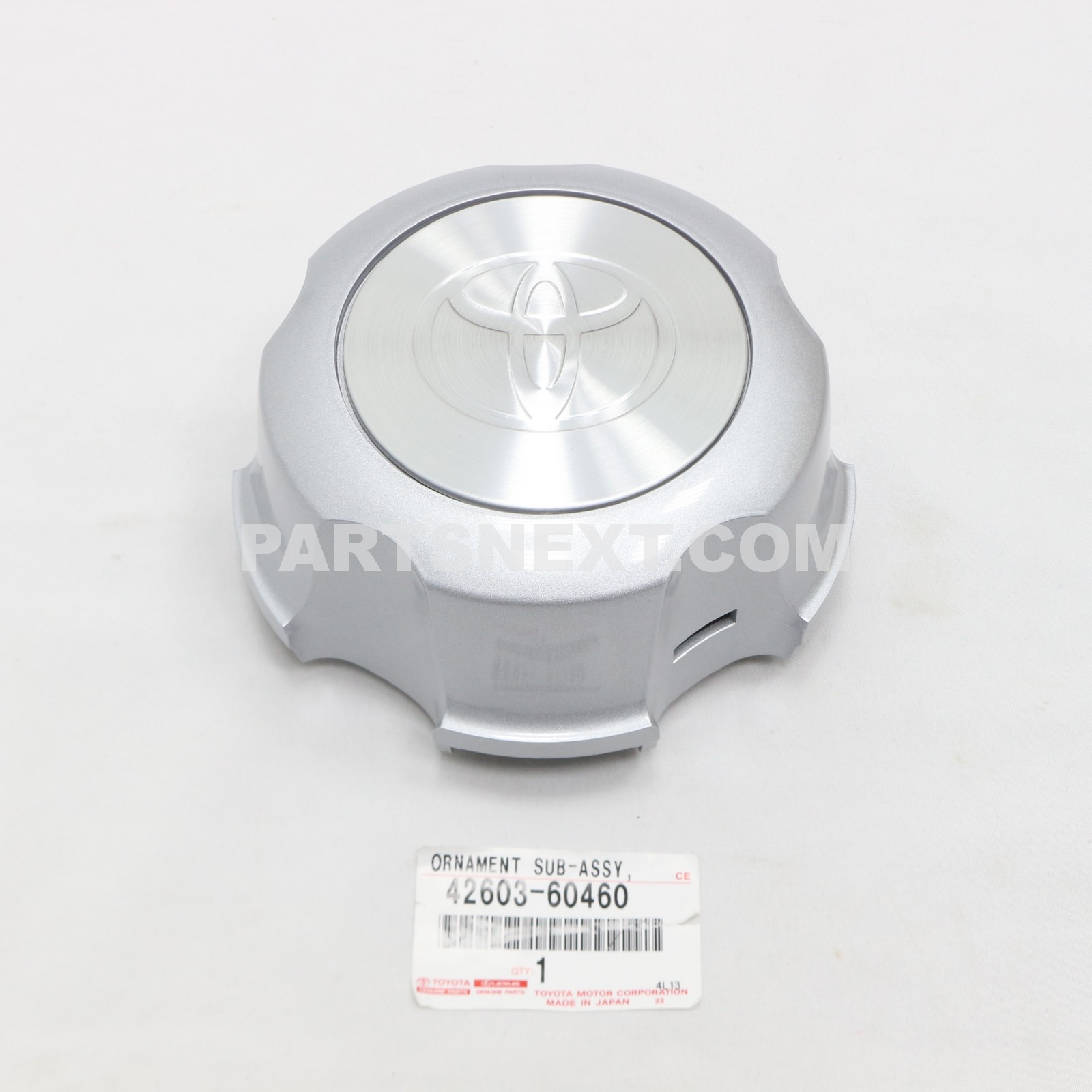 Toyota :: 42603-60460 ORNAMENT SUB-ASSY, WHEEL HUB(FOR FRONT)