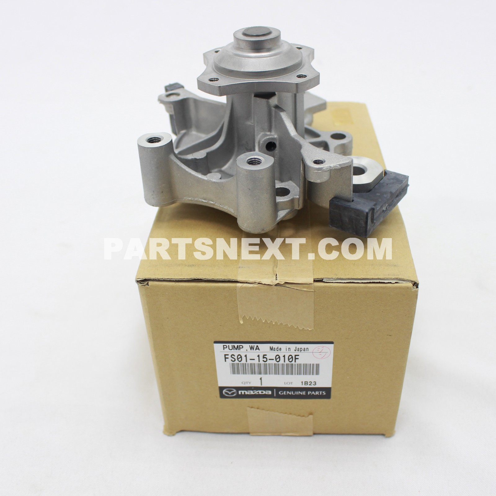 Mazda :: FS01-15-010F PUMP,WATER