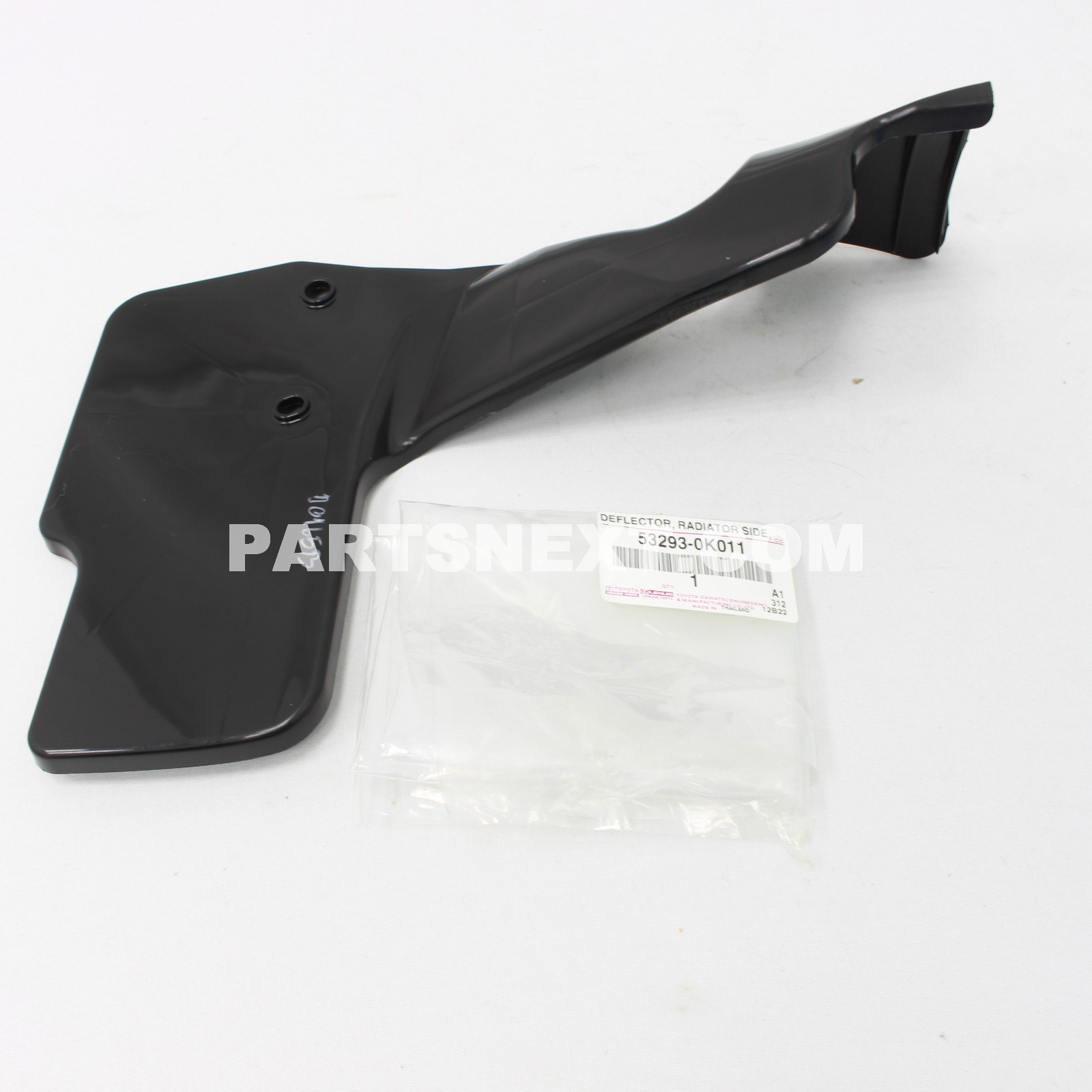 Toyota :: 53293-0K011 DEFLECTOR, RADIATOR SIDE, RH