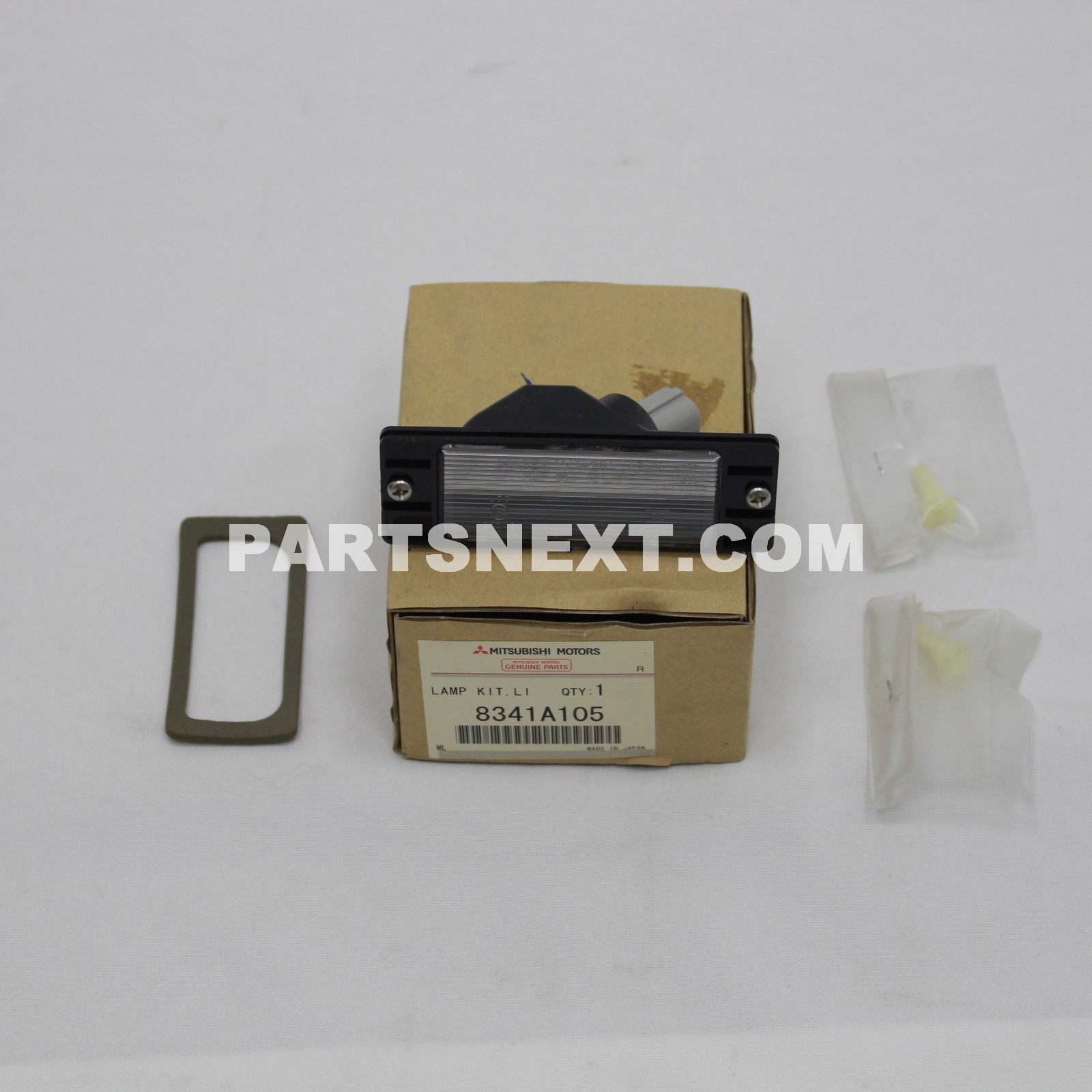 Mitsubishi :: 8341A105 LAMP KIT,LICENSE PLATE