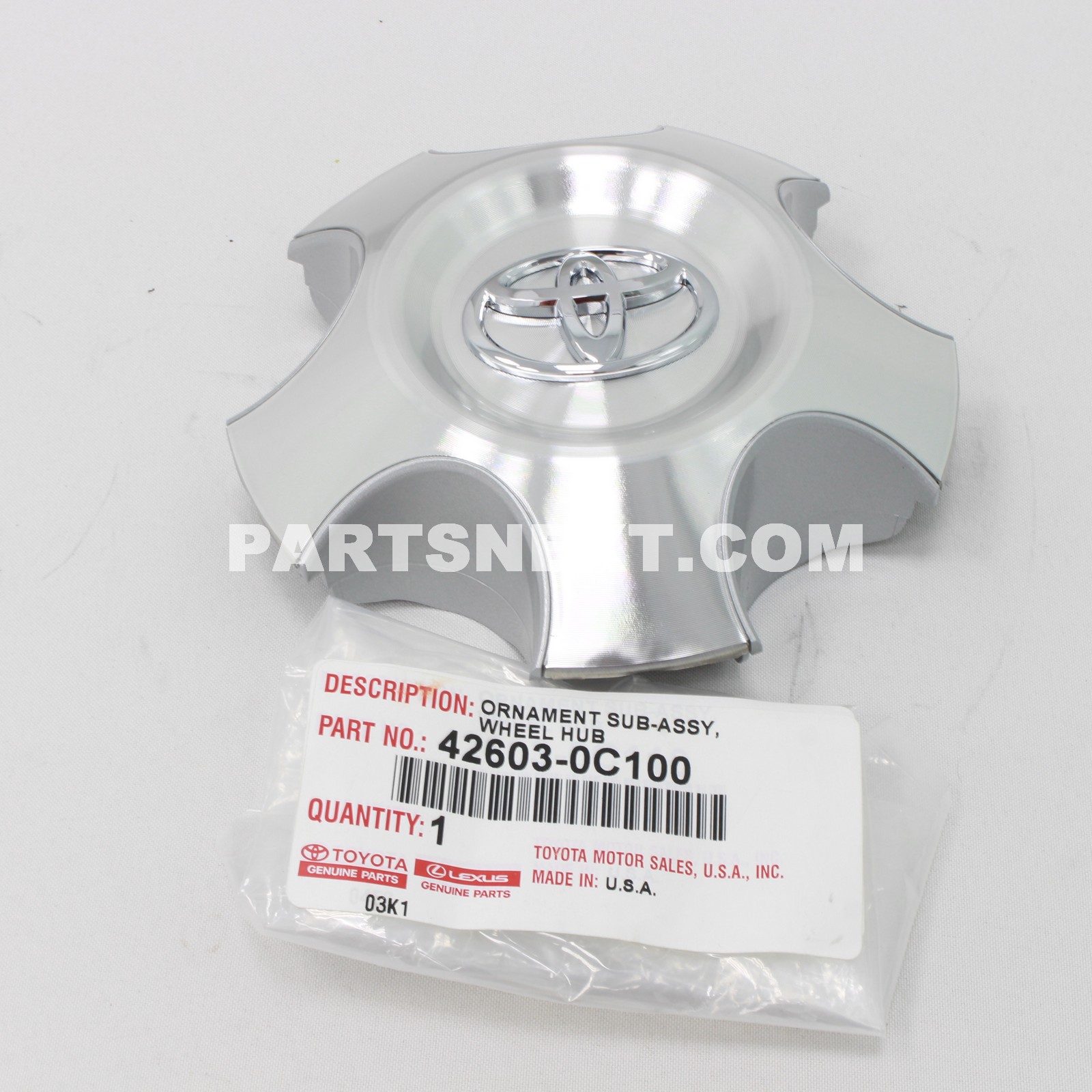 Toyota :: 42603-0C100 ORNAMENT SUB-ASSY, WHEEL HUB