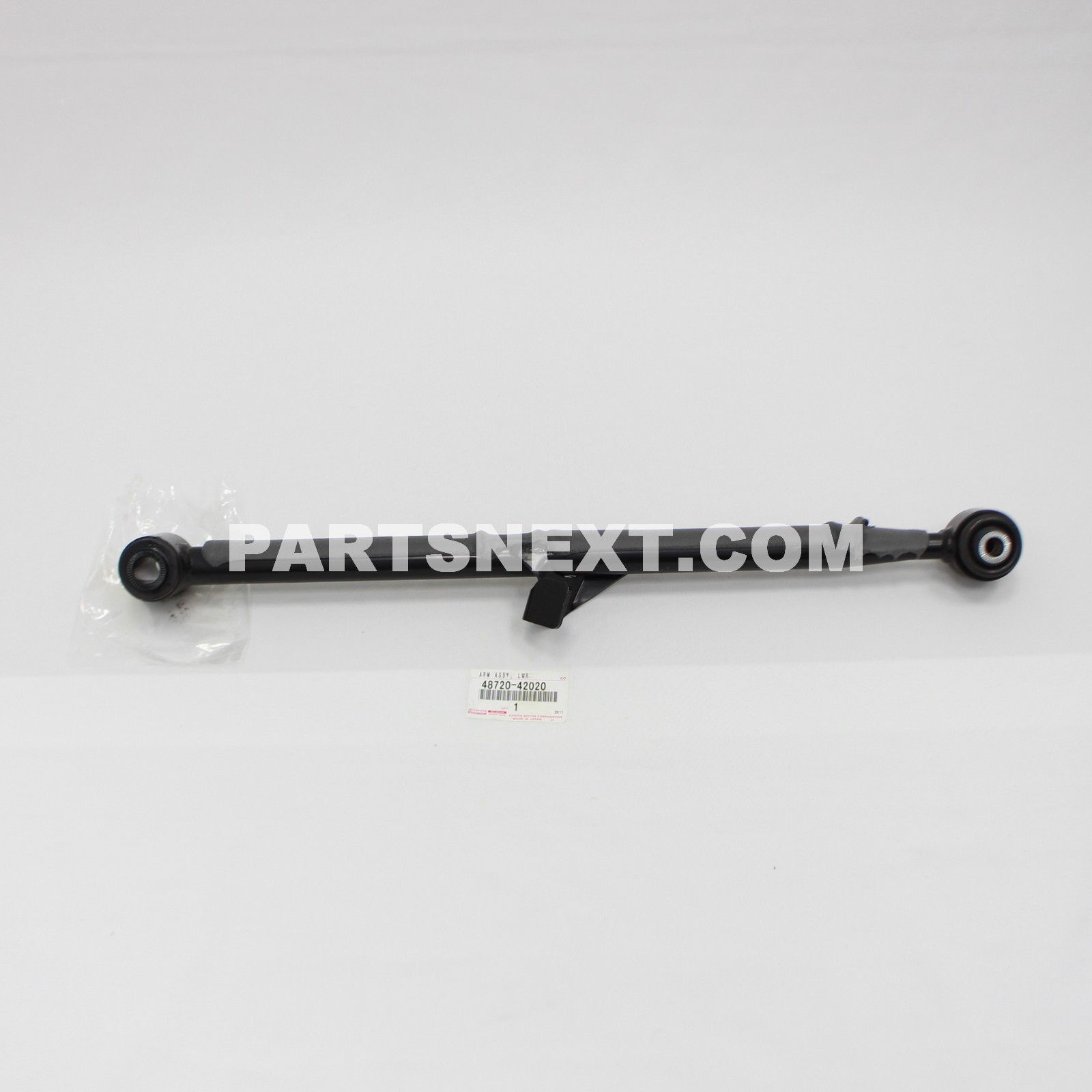 Toyota :: 48720-42020 ARM ASSY, LOWER CONTROL, RH