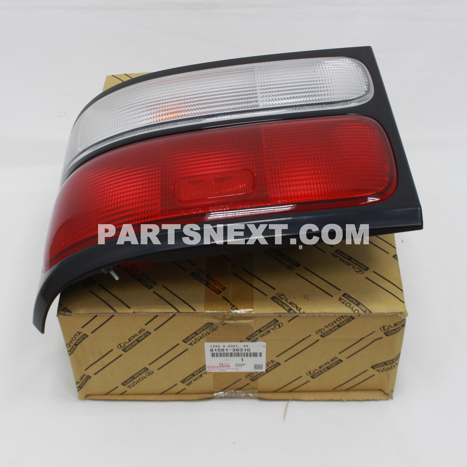 Toyota :: 81561-36310 LENS, REAR COMBINATION LAMP, LH