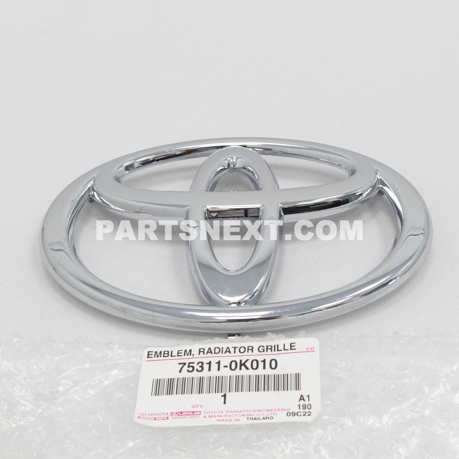 Toyota :: 75311-0K010 EMBLEM, RADIATOR GRILLE (OR FRONT PANEL)