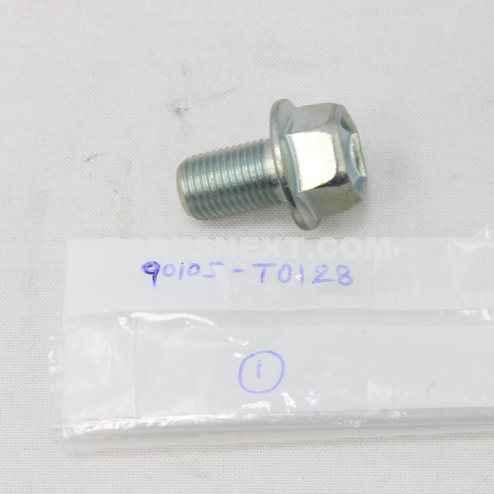 Toyota :: 90105-T0128 BOLT, FLANGE