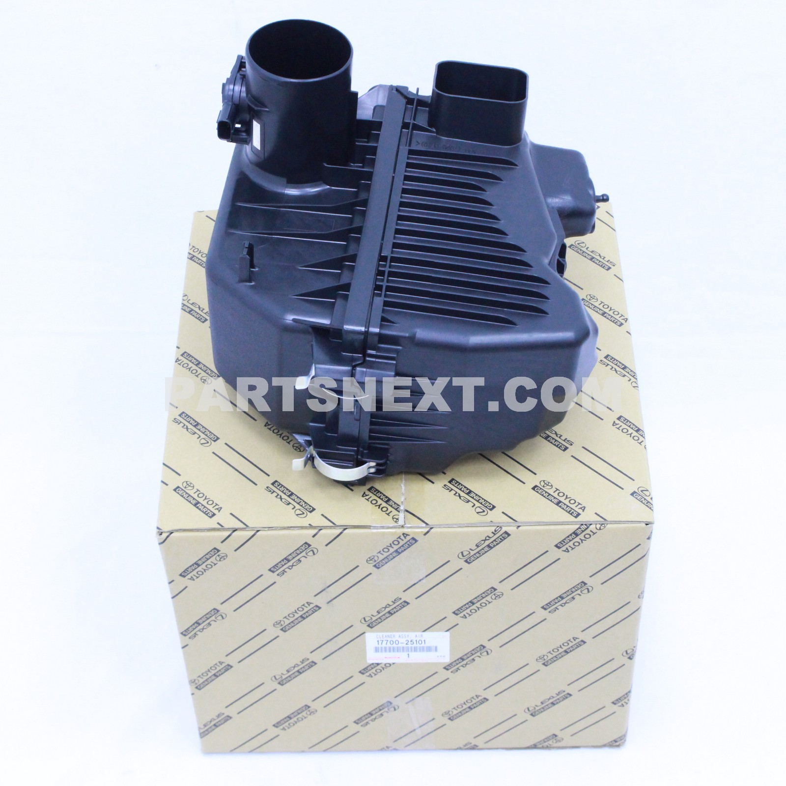 Toyota :: 17700-25101 CLEANER ASSY, AIR