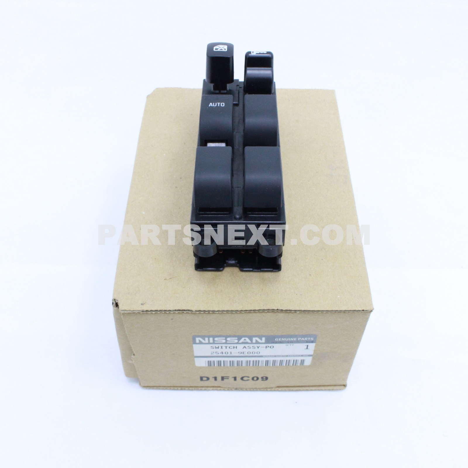 Nissan :: 25401-9E000 SWITCH ASSY-POWER WINDOW,MAIN