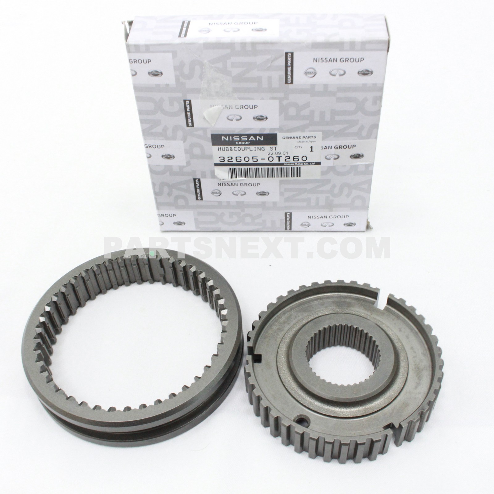 Nissan :: 32605-0T260 HUB & COUPLING SET-3RD & 4TH