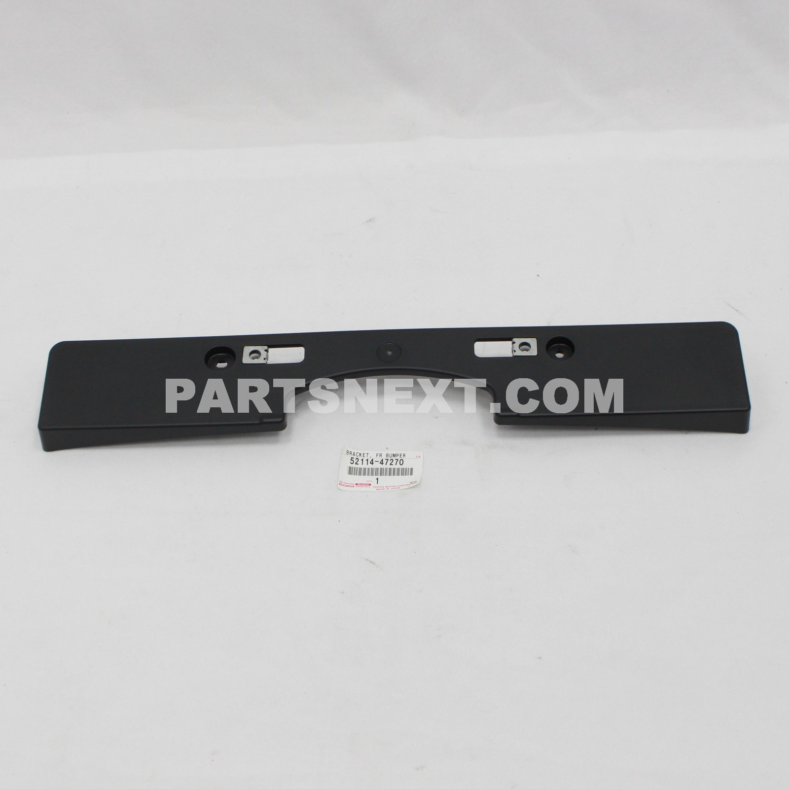Toyota :: 52114-47270 BRACKET, FR BUMPER