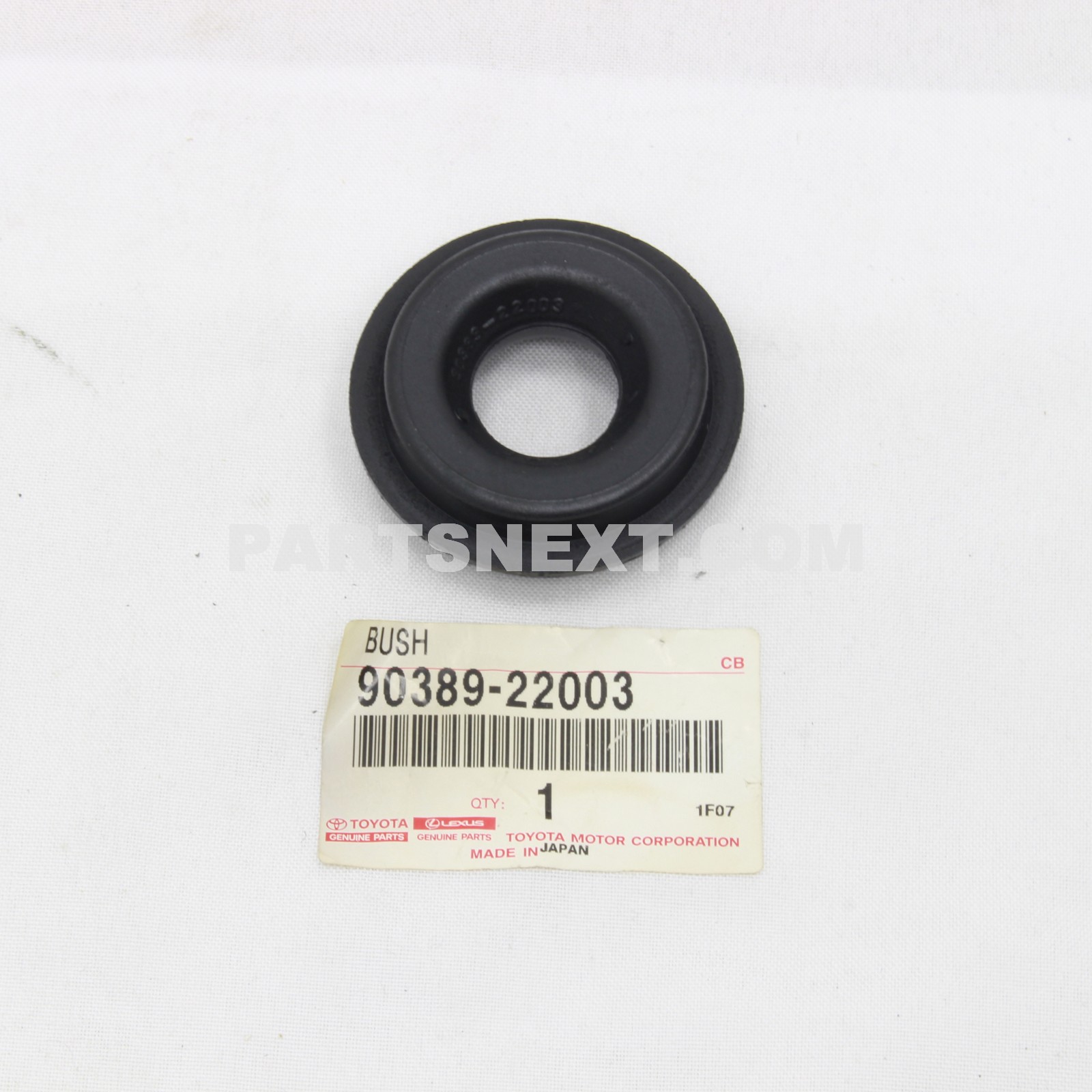 Toyota :: 90389-22003 BUSH(FOR REAR SPRING PIN)