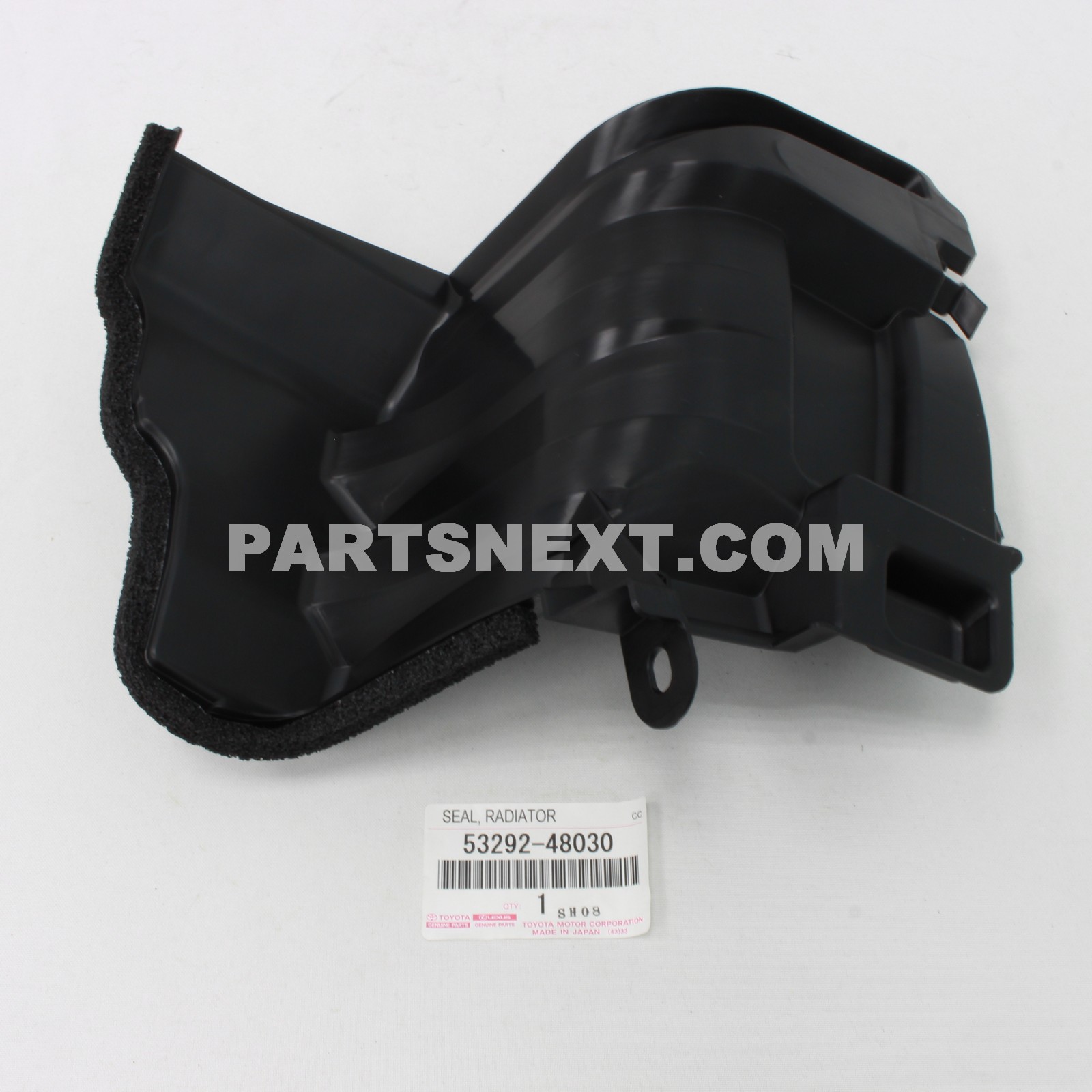Toyota :: 53292-48030 SEAL RADIATOR