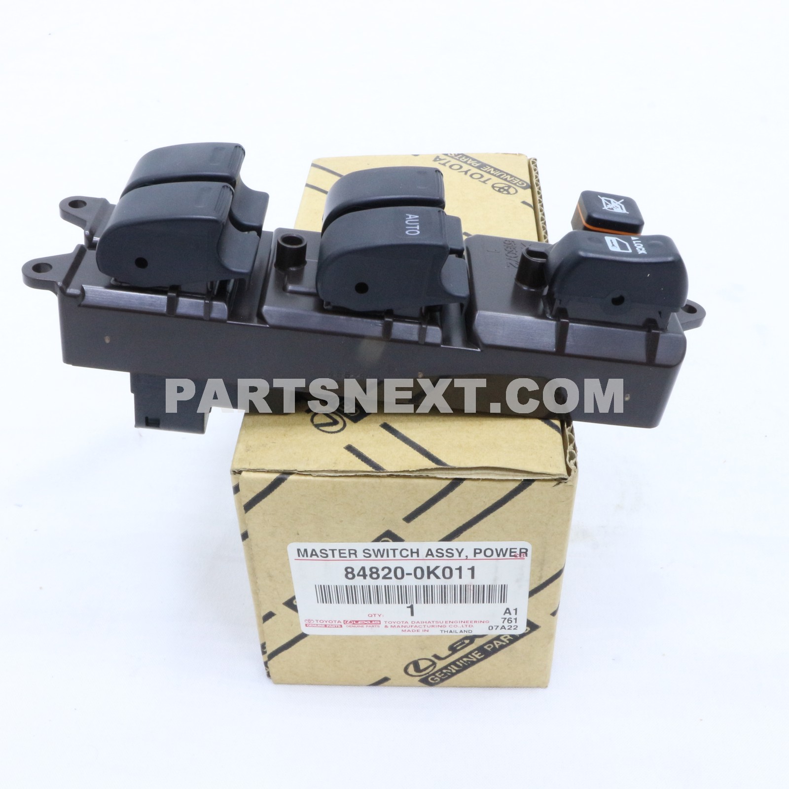 Toyota :: 84820-0K011 MASTER SWITCH ASSY, POWER WINDOW REGULATOR