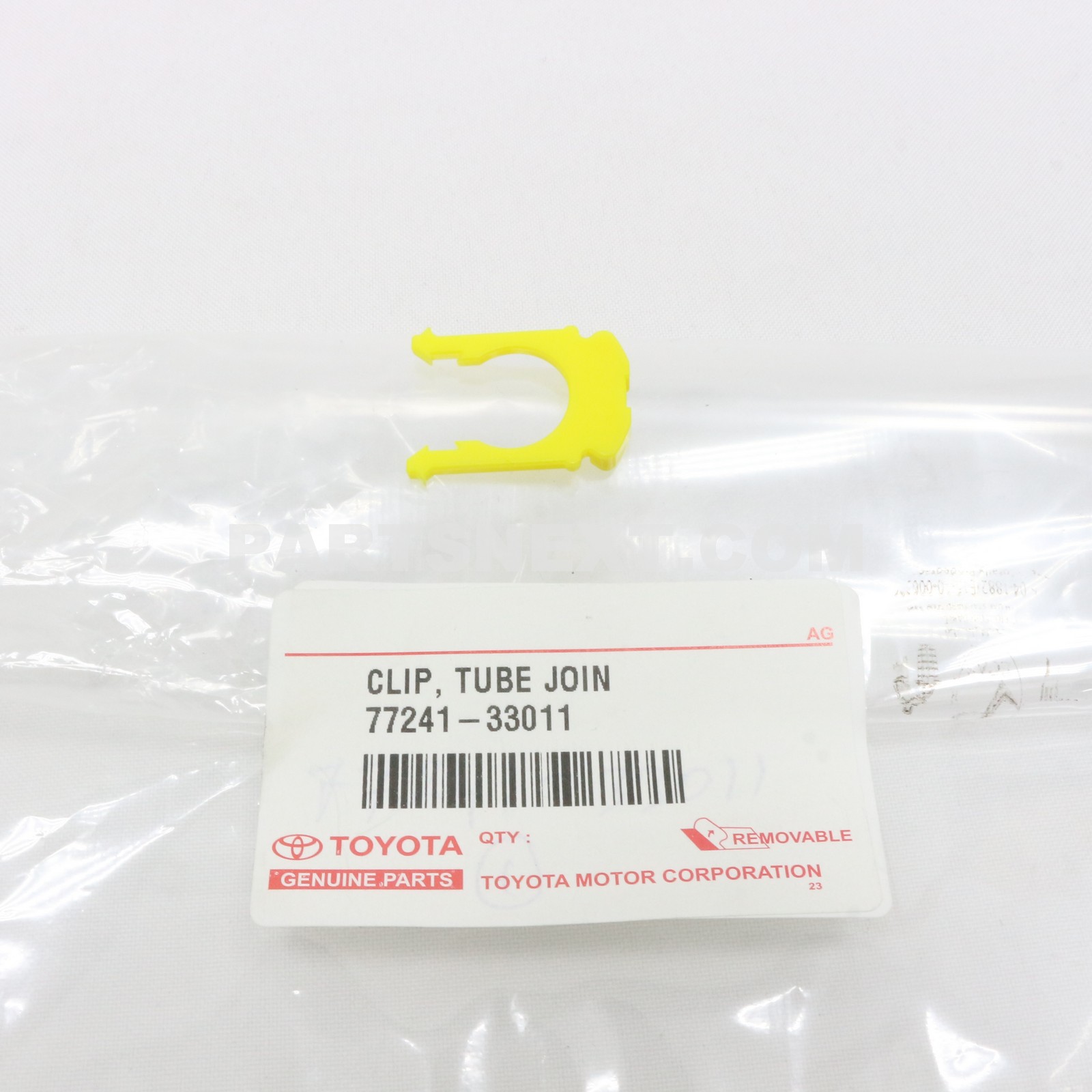 Toyota :: 77241-33011 CLIP, TUBE JOINT
