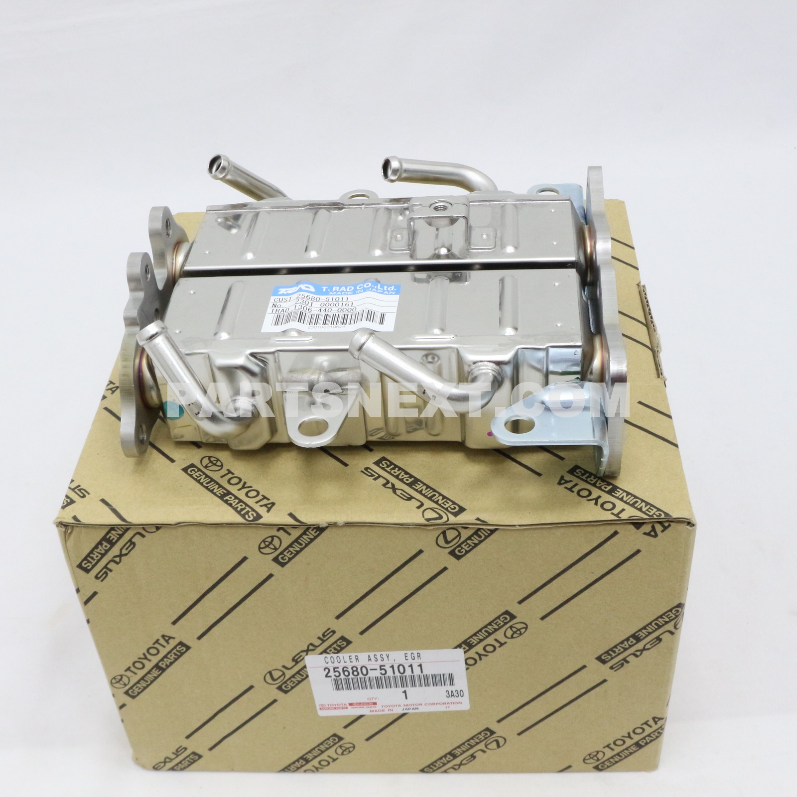 Toyota :: 25680-51011 COOLER ASSY, EGR