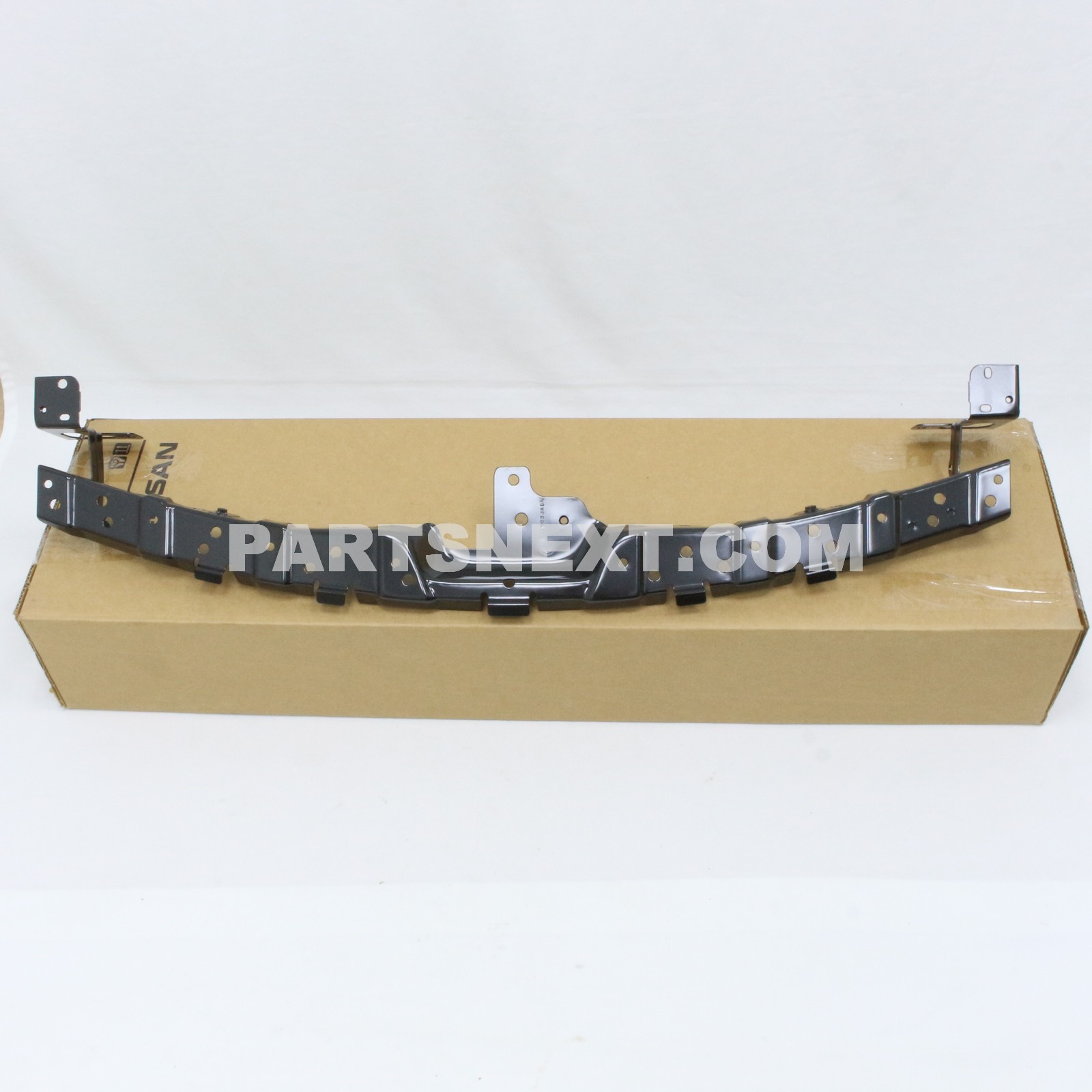 Nissan :: 62290-3JA0A RETAINER ASSY-FRONT BUMPER,UPPER