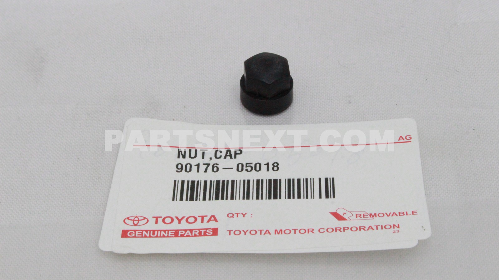 Toyota :: 90176-05018 NUT,CAP