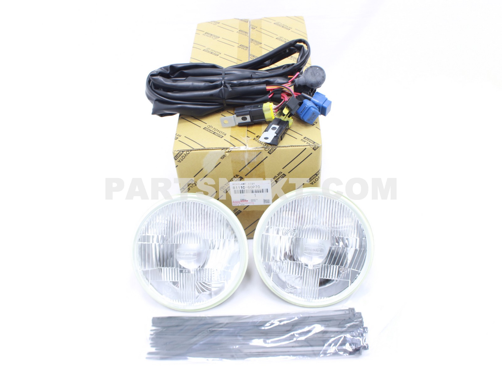 Toyota :: 81110-60P70 HEADLAMP ASSY