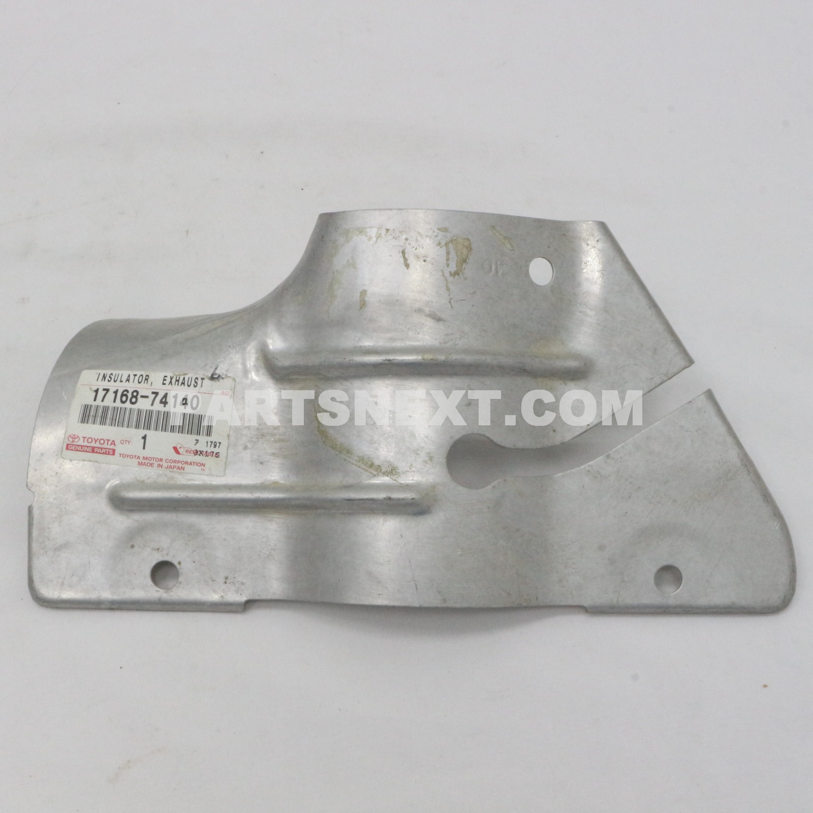 Toyota :: 17168-74140 INSULATOR, EXHAUST MANIFOLD HEAT, NO.2