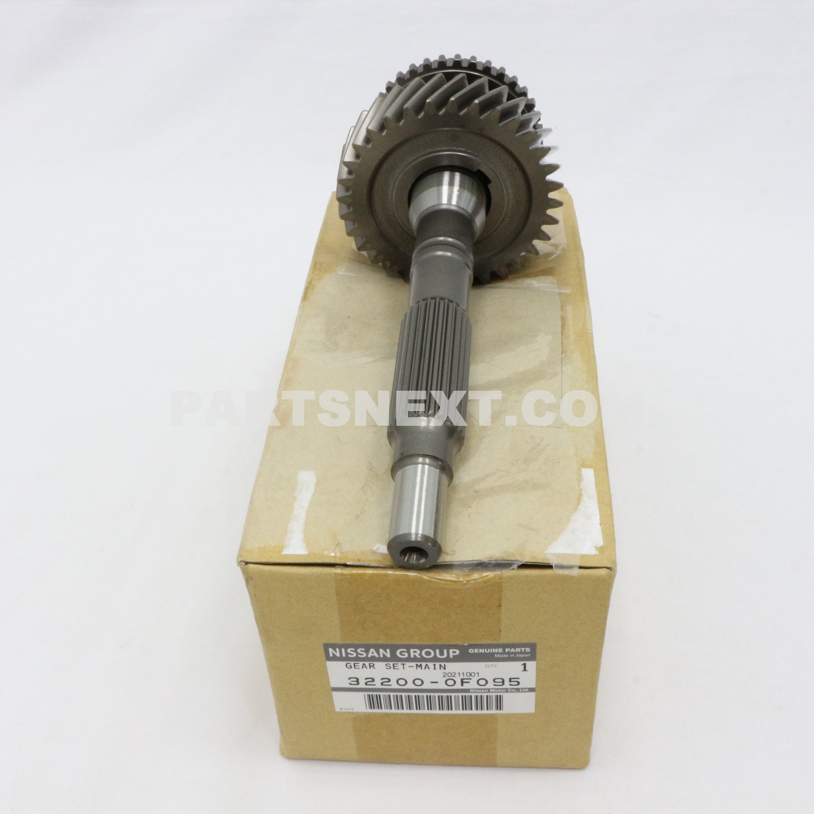 Nissan :: 32200-0F095 GEAR SET-MAIN & COUNTER DRIVE