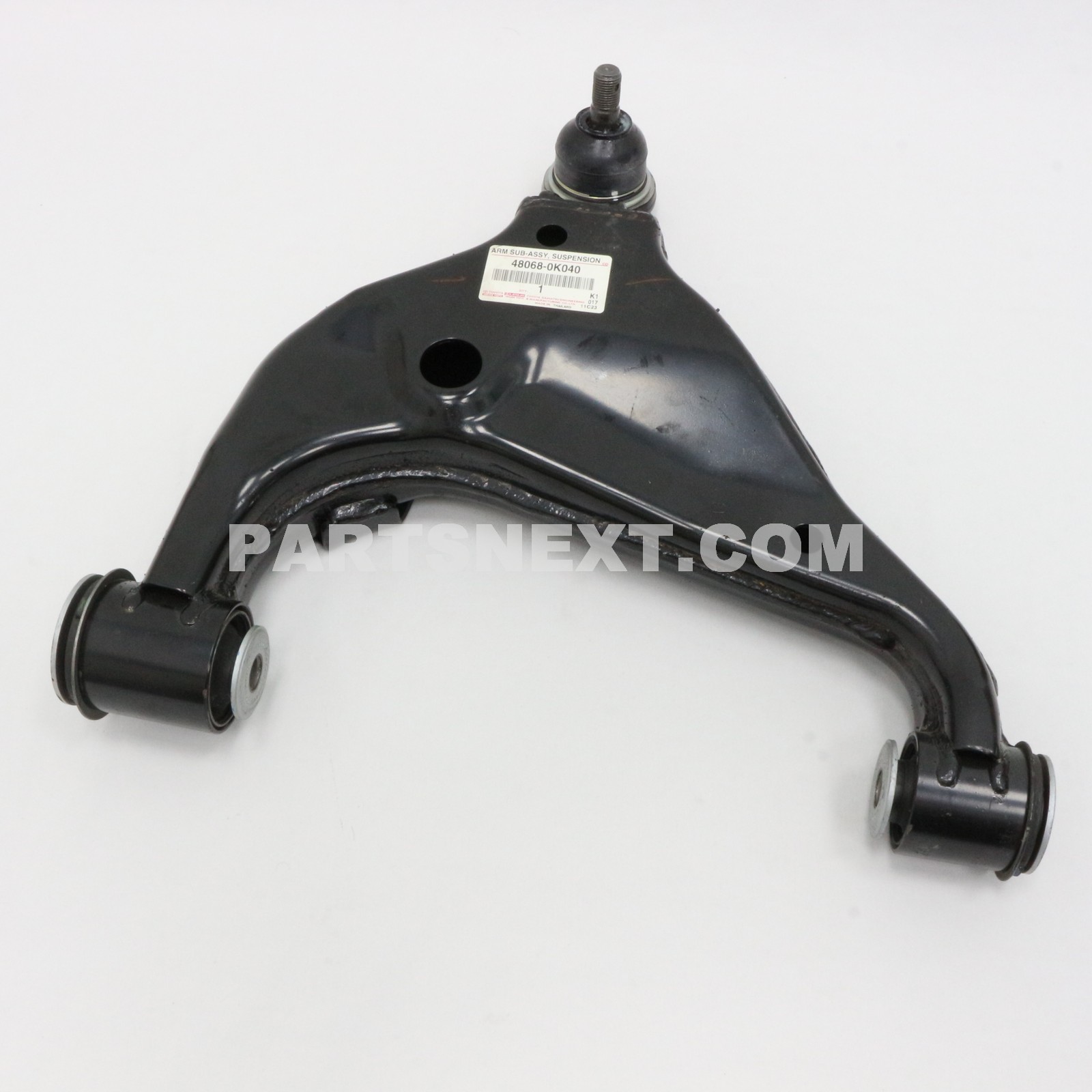 Toyota :: 48068-0K040 ARM SUB-ASSY, FRONT SUSPENSION, LOWER NO.1 RH