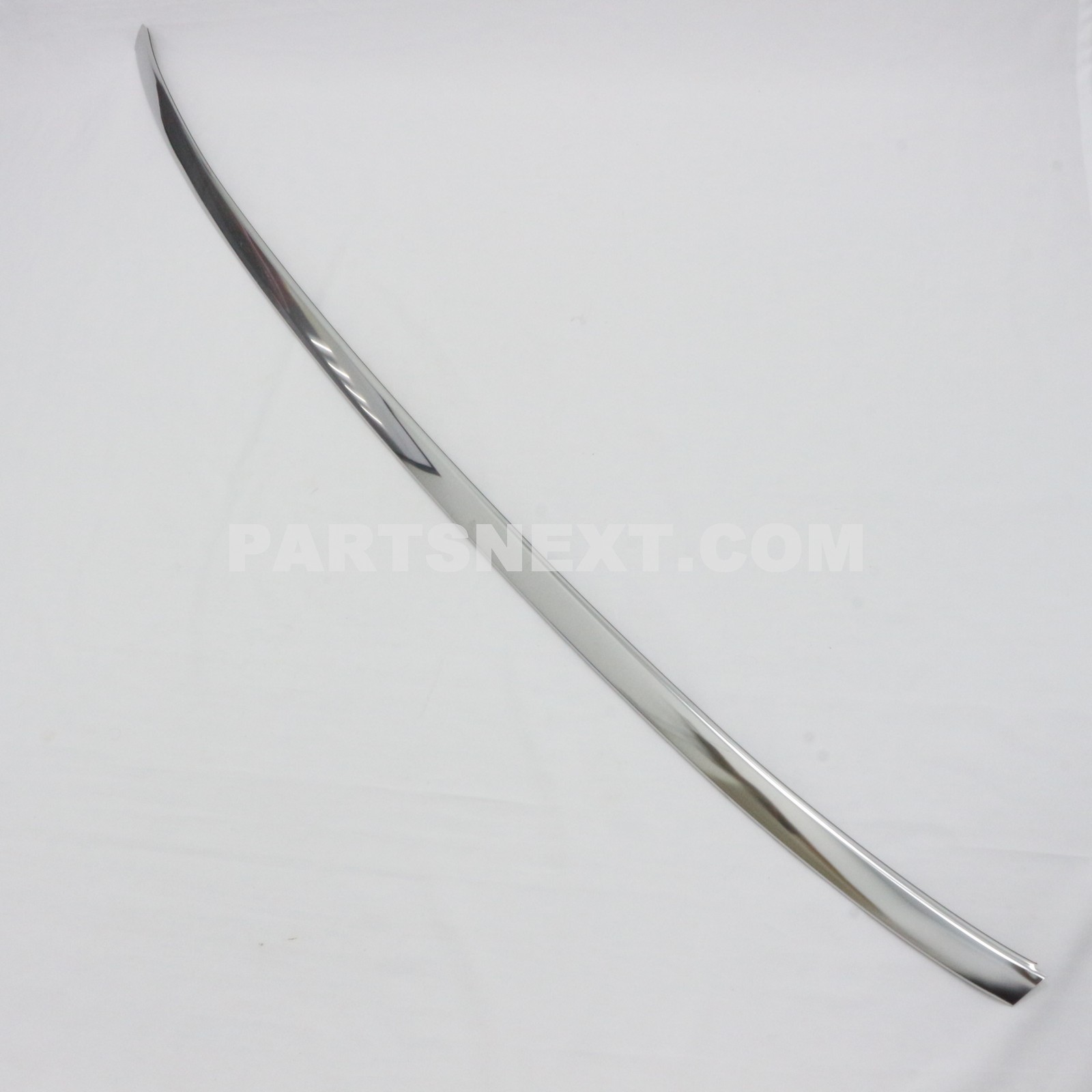 Toyota :: 52711-60020 MOULDING, FRONT BUMPER