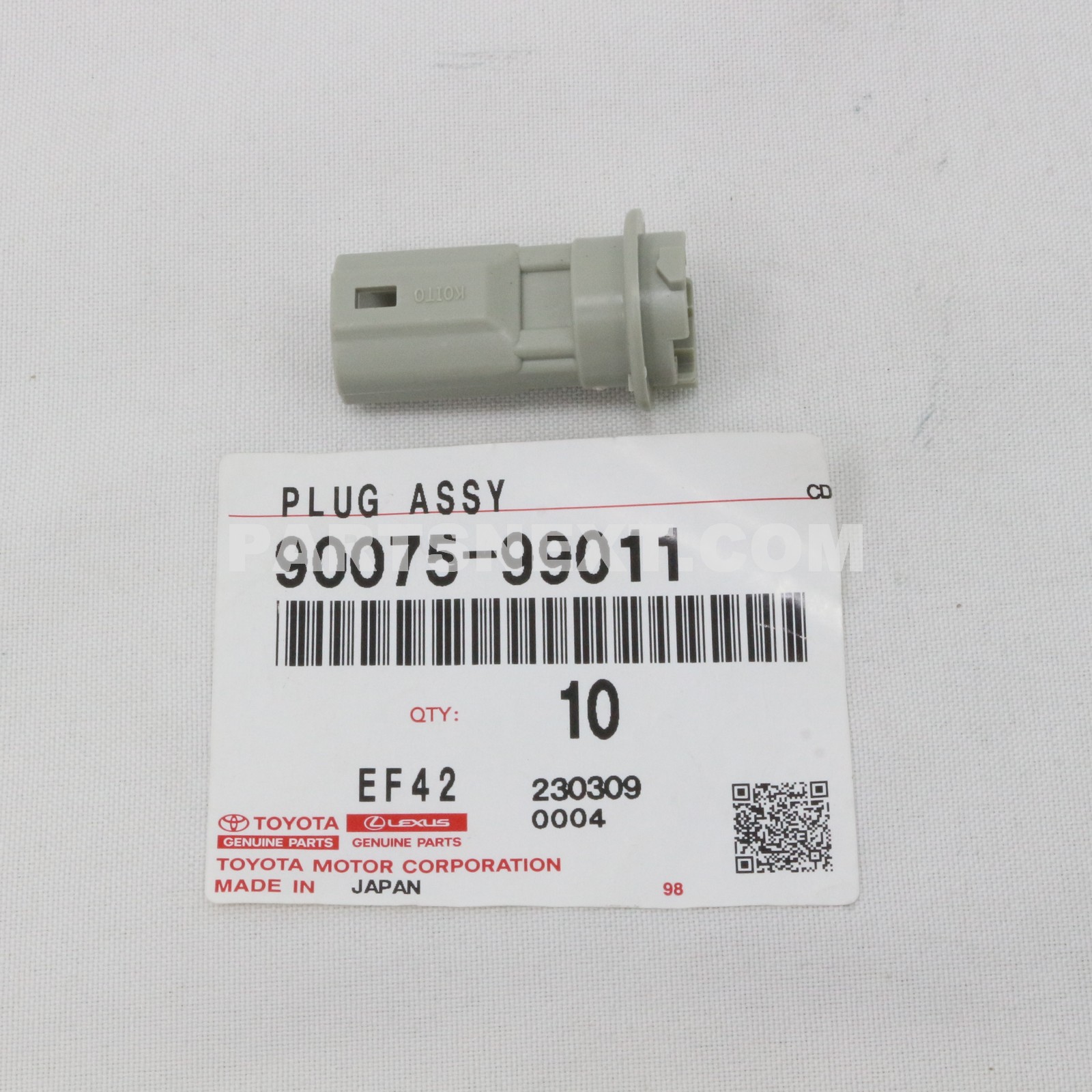 Toyota :: 90075-99011 SOCKET & WIRE SUB-ASSY, REAR SIDE MARKER LAMP